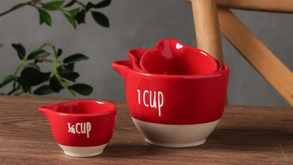 Custom Porcelain Red Baking Gadgets Sets Of 4 Measuring Tools Ceramic ...