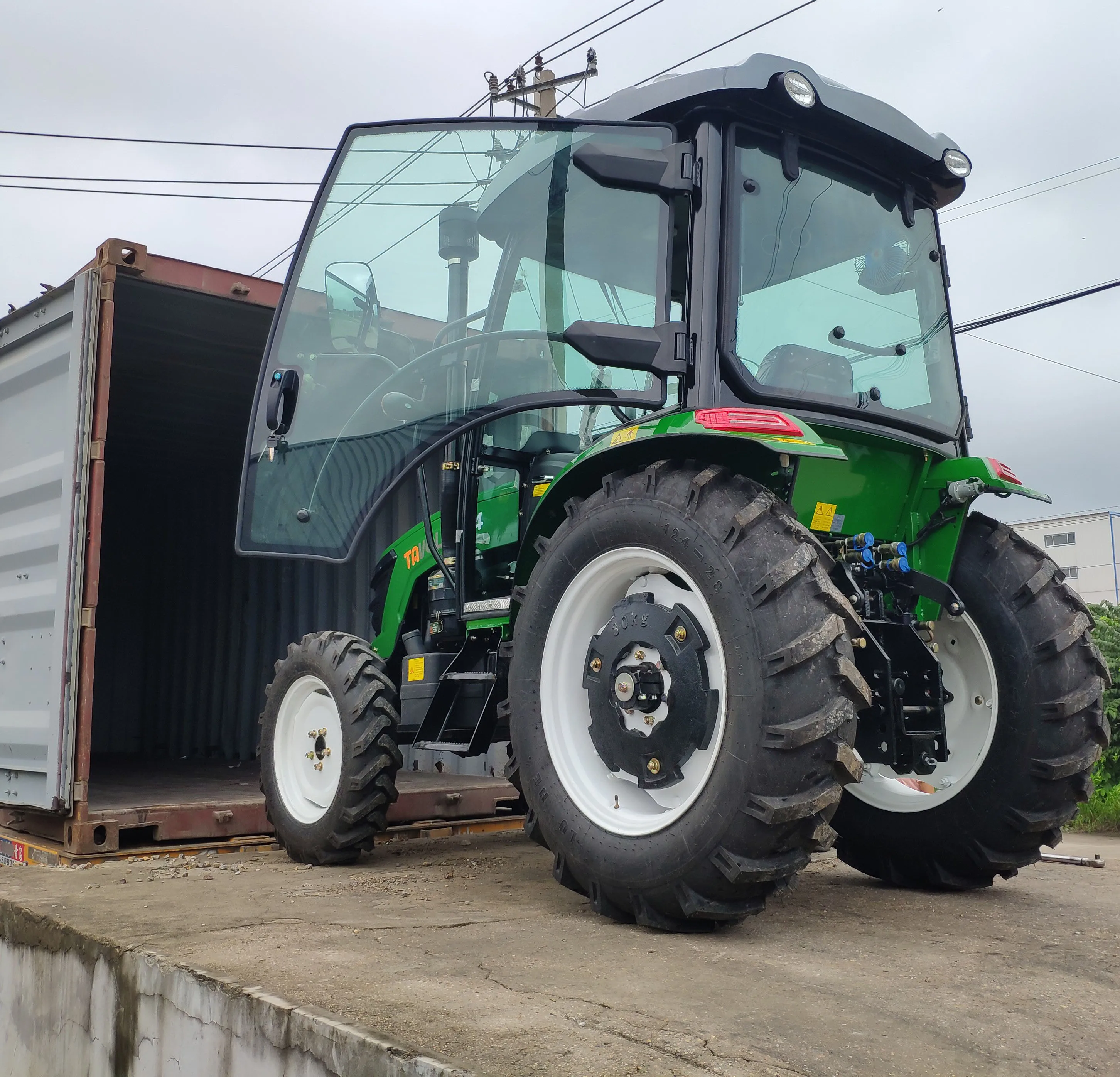 Tavol Compact Mini 60hp 604 Tractor Farming Equipment Wheeled Tractors ...