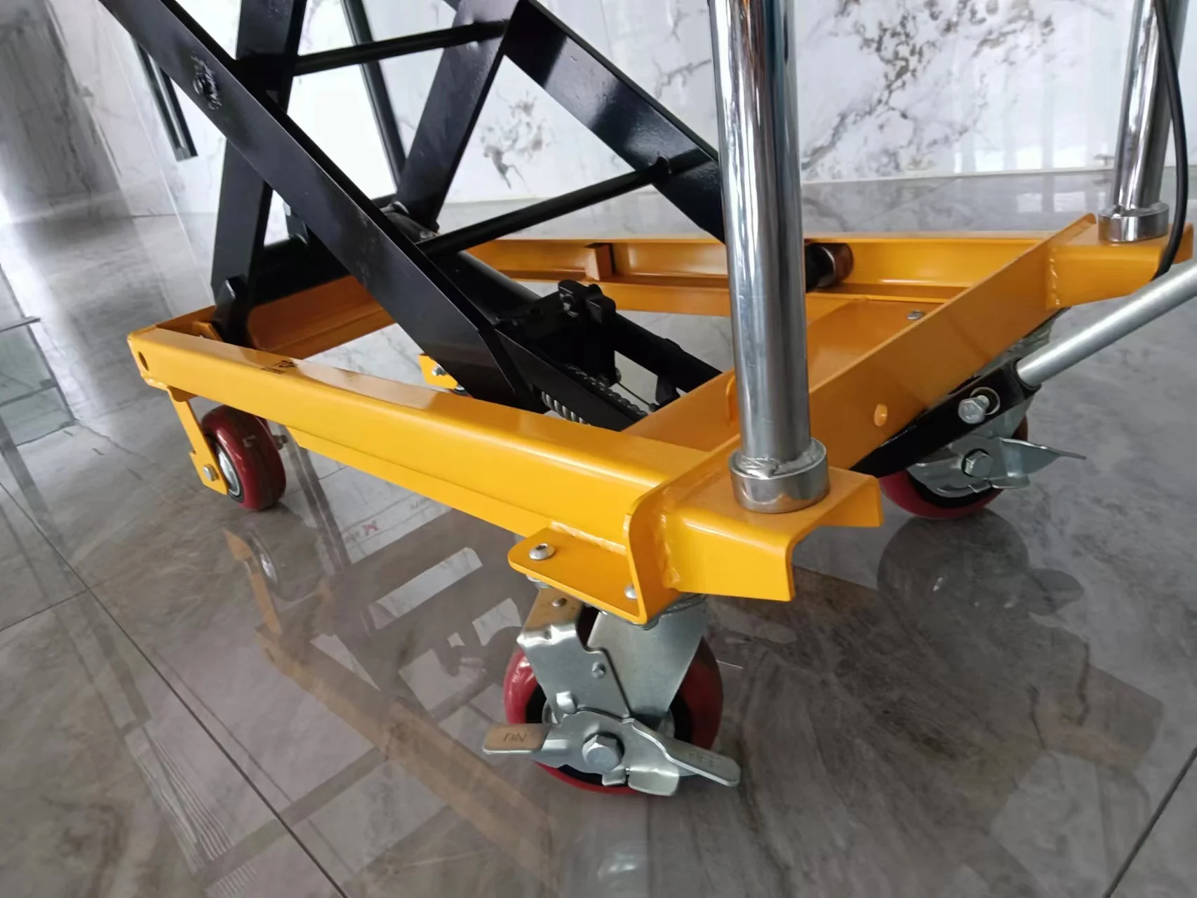 Manual Lift Table - 150kg Capacity Hydraulic Scissor Lift