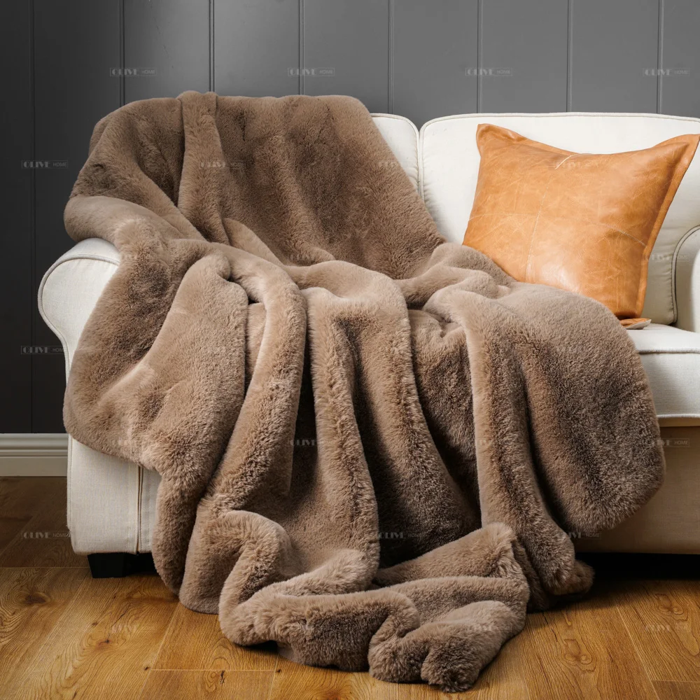 Greige Marshmallow Faux Fur Queen Blanket - Soft & Durable