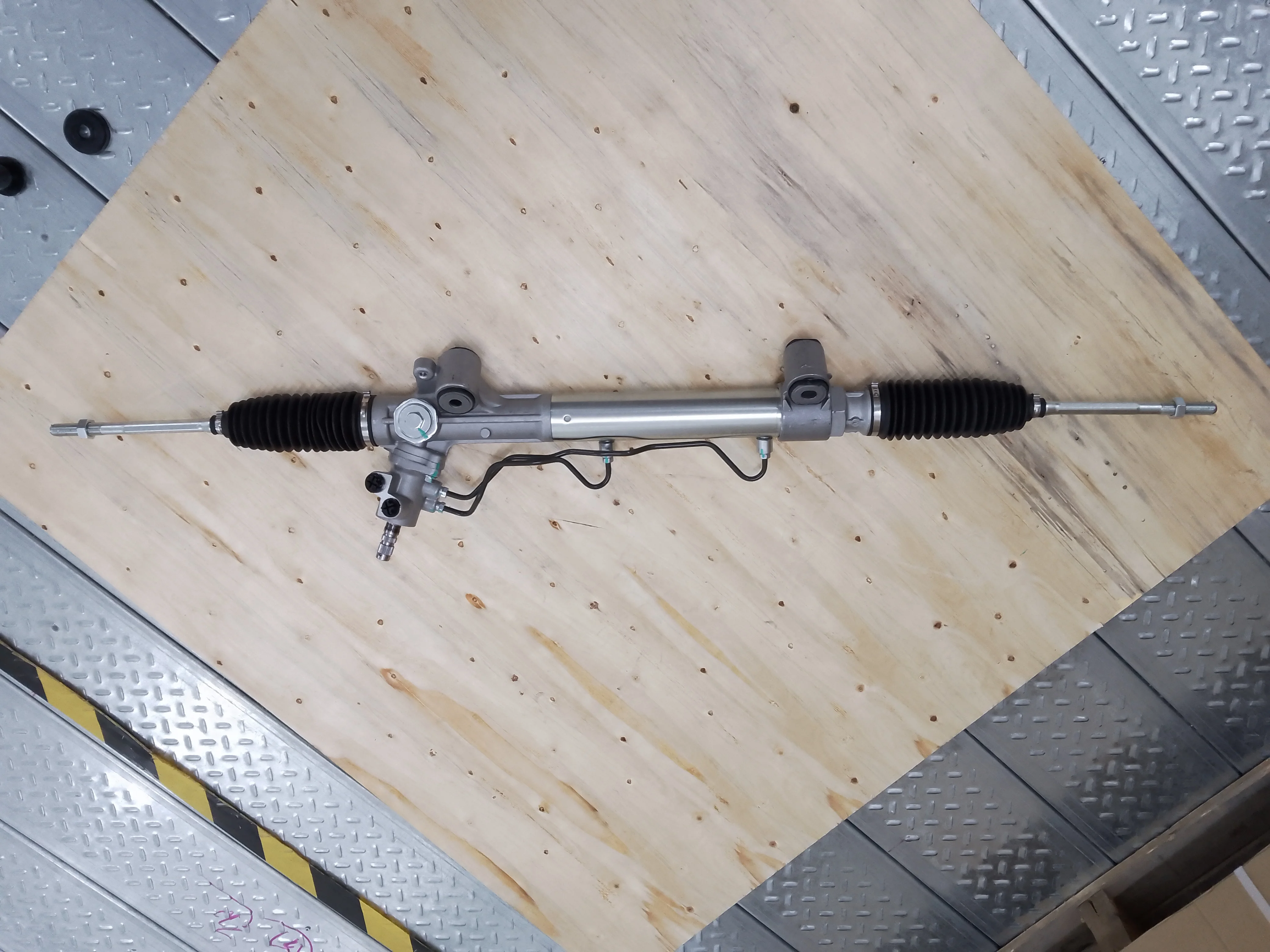 Power Steering Rack For Toyota Fortuner Hilux Ggn15 Ggn25 Ggn35 2005 ...