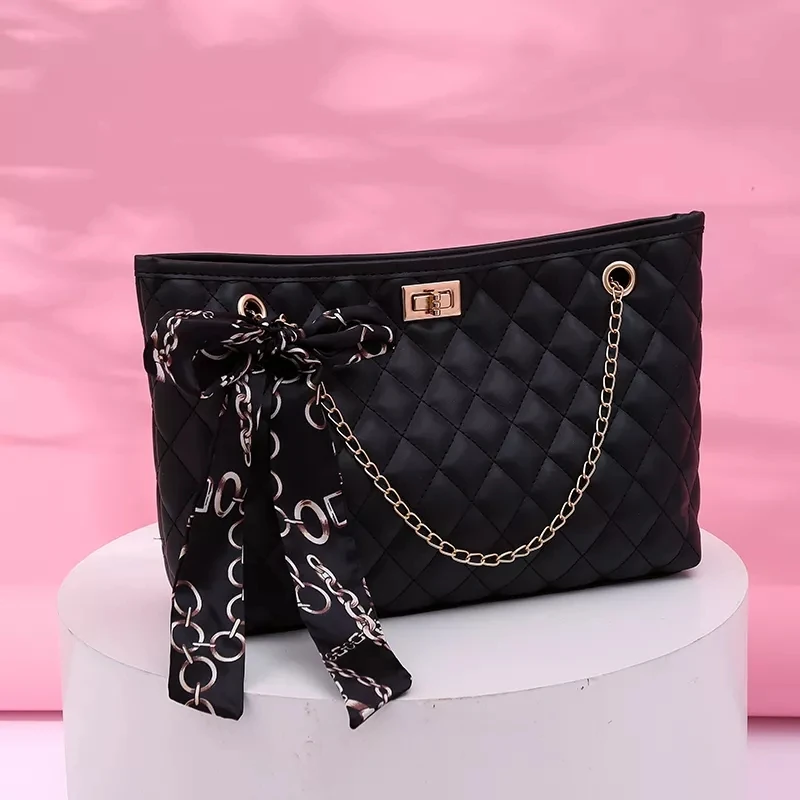 2022 Hiot Sale Small Square Chain Women Handbags Chain Strap Messenger ...