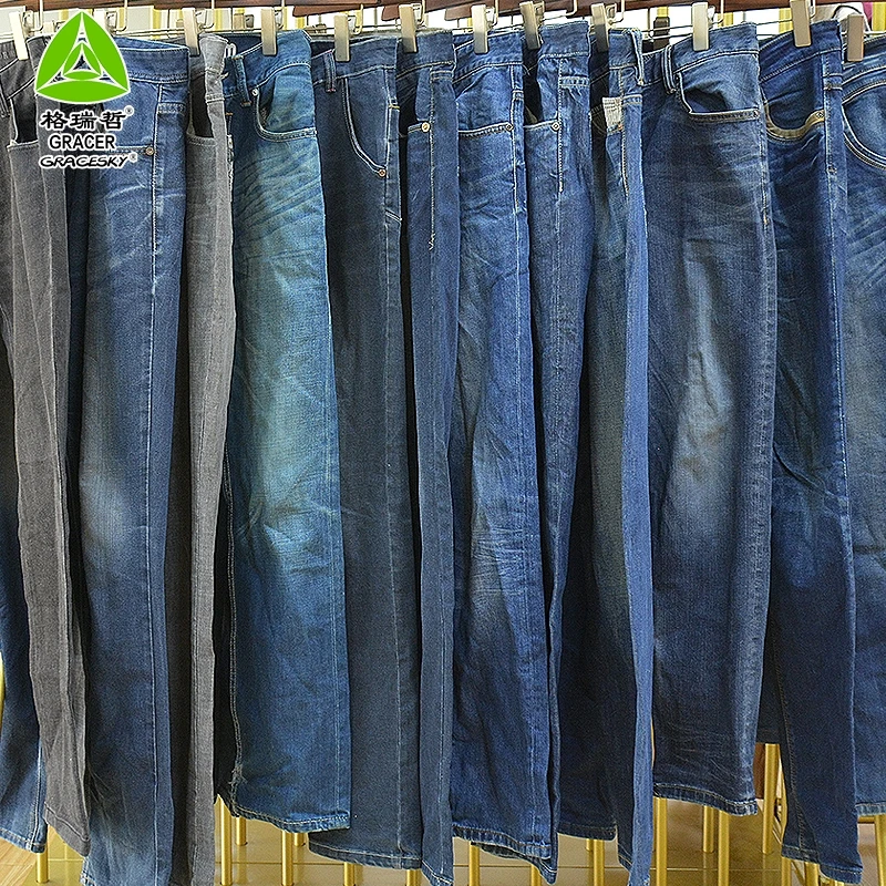 Shop Second Hand Men's Jeans - Wholesale Thrift Bales