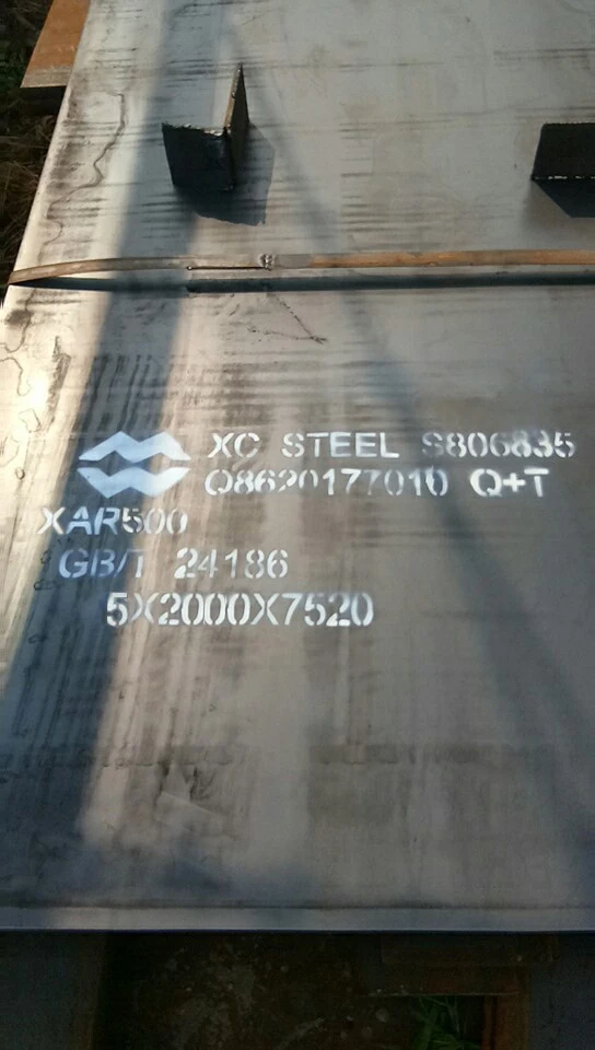 Creusabro 4800 & 8000 Alloy Steel Plates - Durable & Versatile
