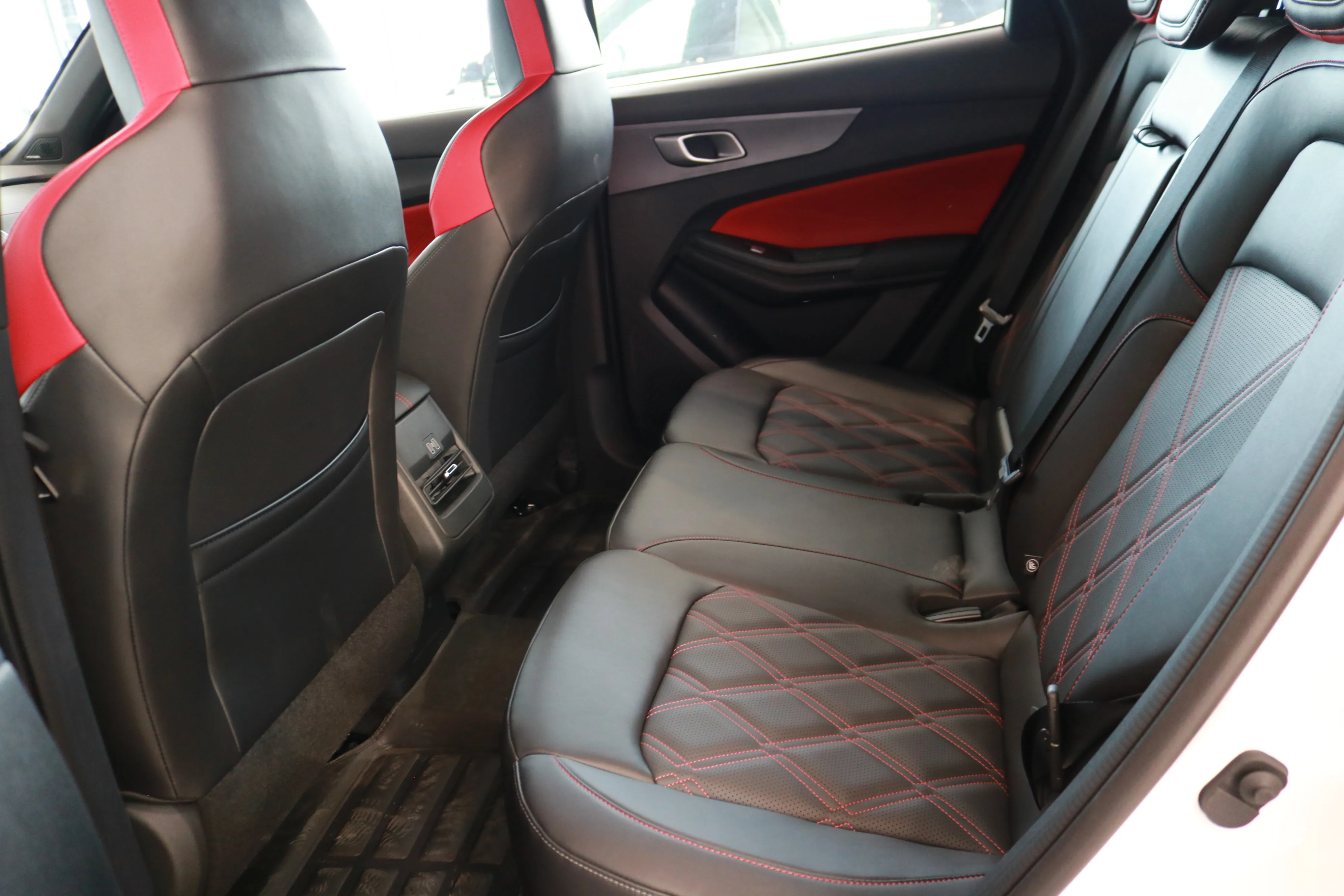 Changan Cs55 Plus Automatic Light Version 5-door 5-seat Compact Suv ...