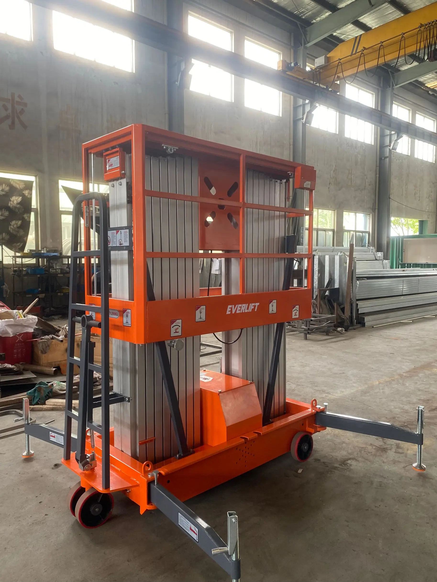 Everlift Semi-eleectric /fully Electric Work Platform 300kg 6-12m ...