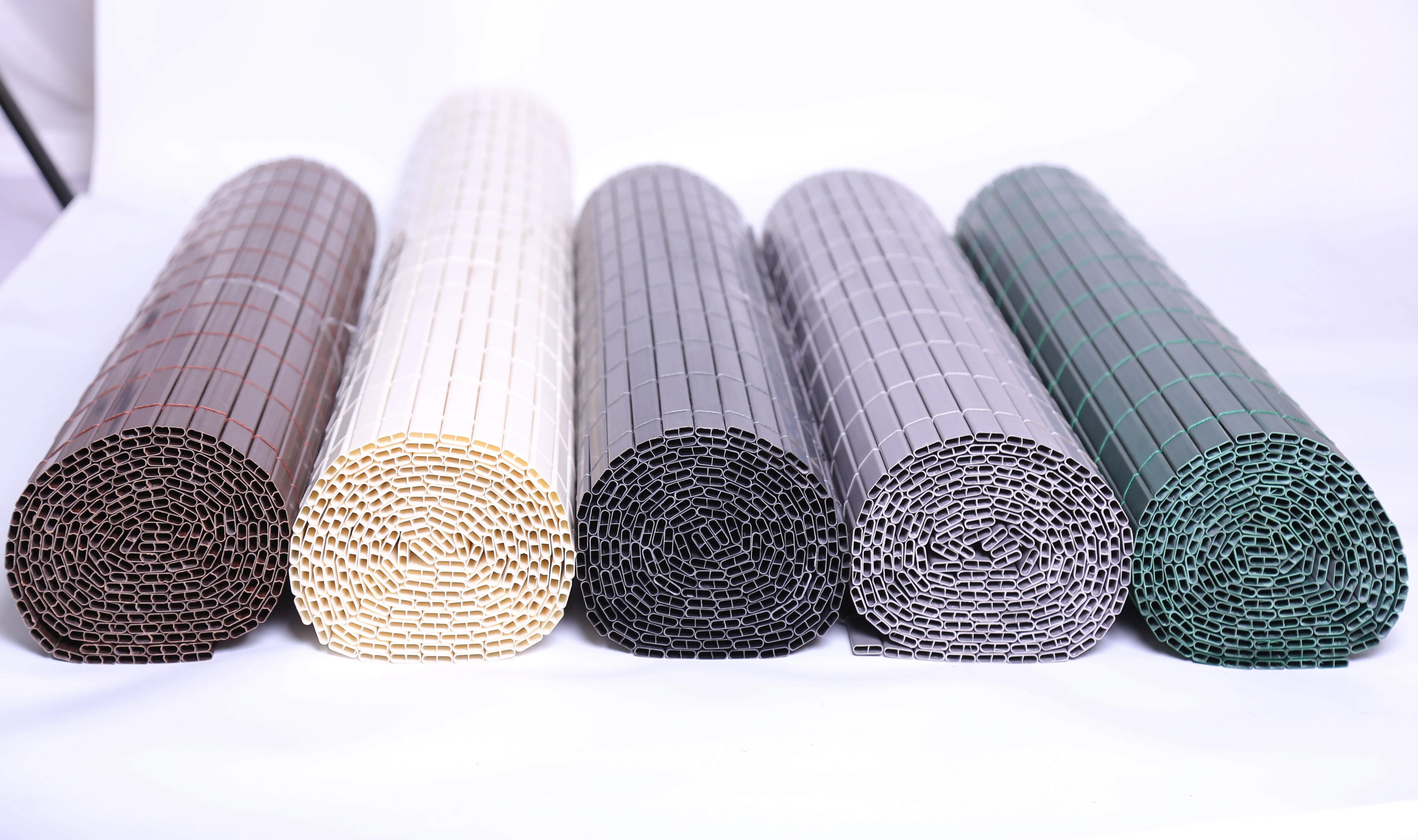 Customized 1*3m PVC Screen Fence 19mm Width Outdoor Privacy Reinforced ...