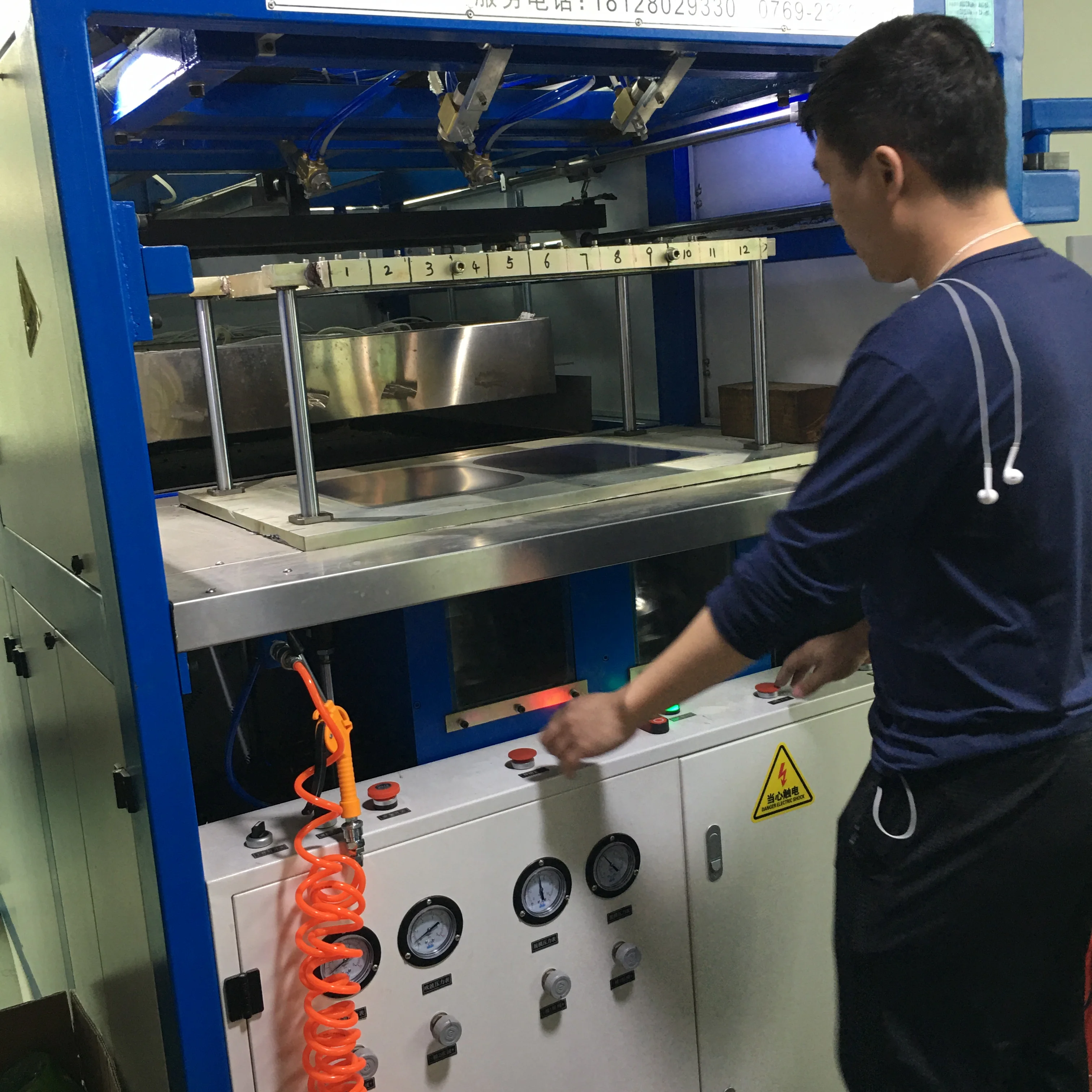 OEM&ODM Off Road Helmet Downhill Mountain Bike Helmet Mtb Bmx Full Face ...