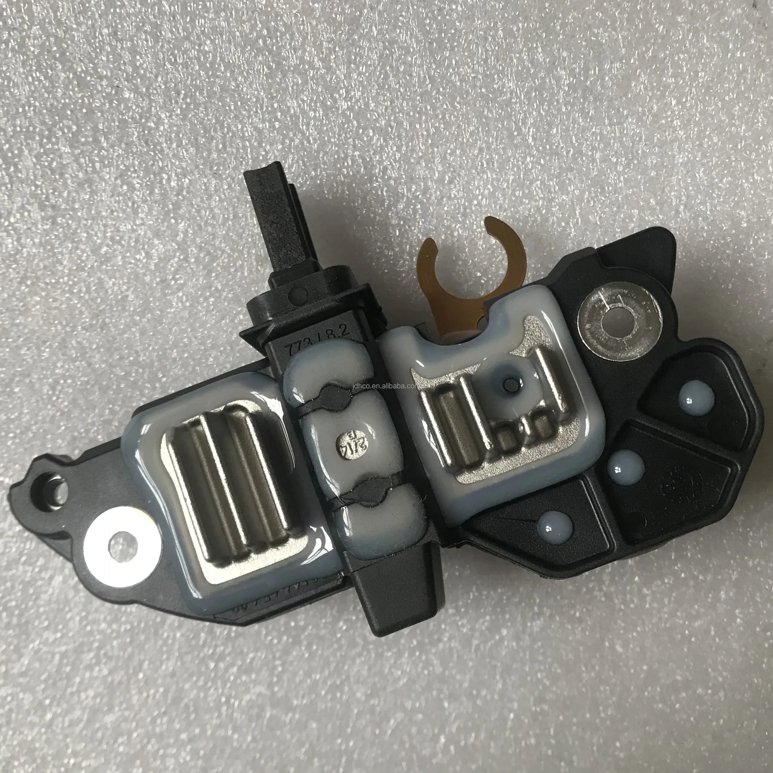 For Volvo Fm330 D11k330 D11c330 24v Original Regulator Truck Alternator ...
