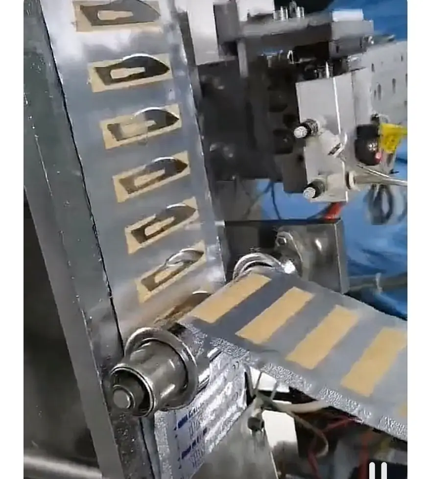 Surgical Blade Making Machines: Automatic Scalpel Blade Production ...