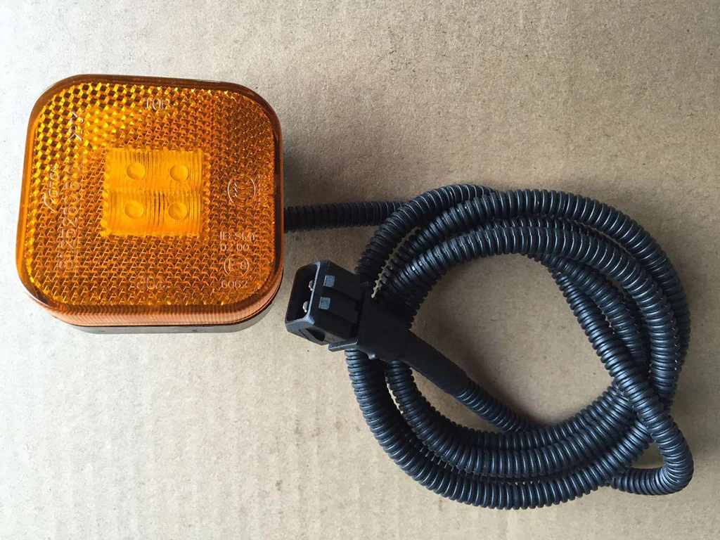 Shacmoto Shacman F3000 Truck Side Lamp 81.25260.6101| Alibaba.com