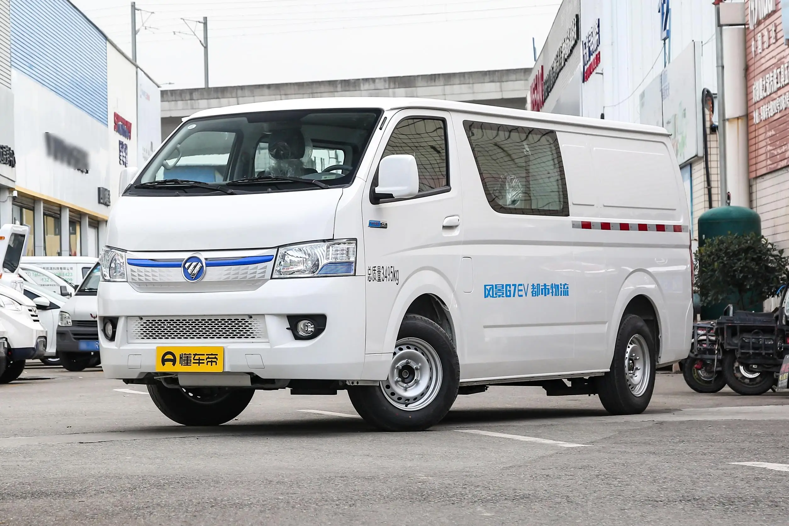 Top Sale Foton 3 Seater Electric Mini Van Bus 4x2 LHD