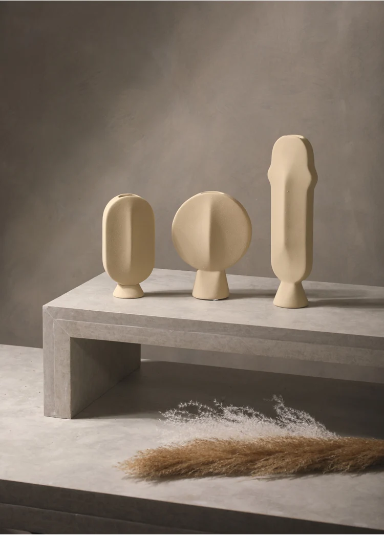 Creative Modern Arts Cream Color Frosted Ceramic Face Shaped Nordic ...