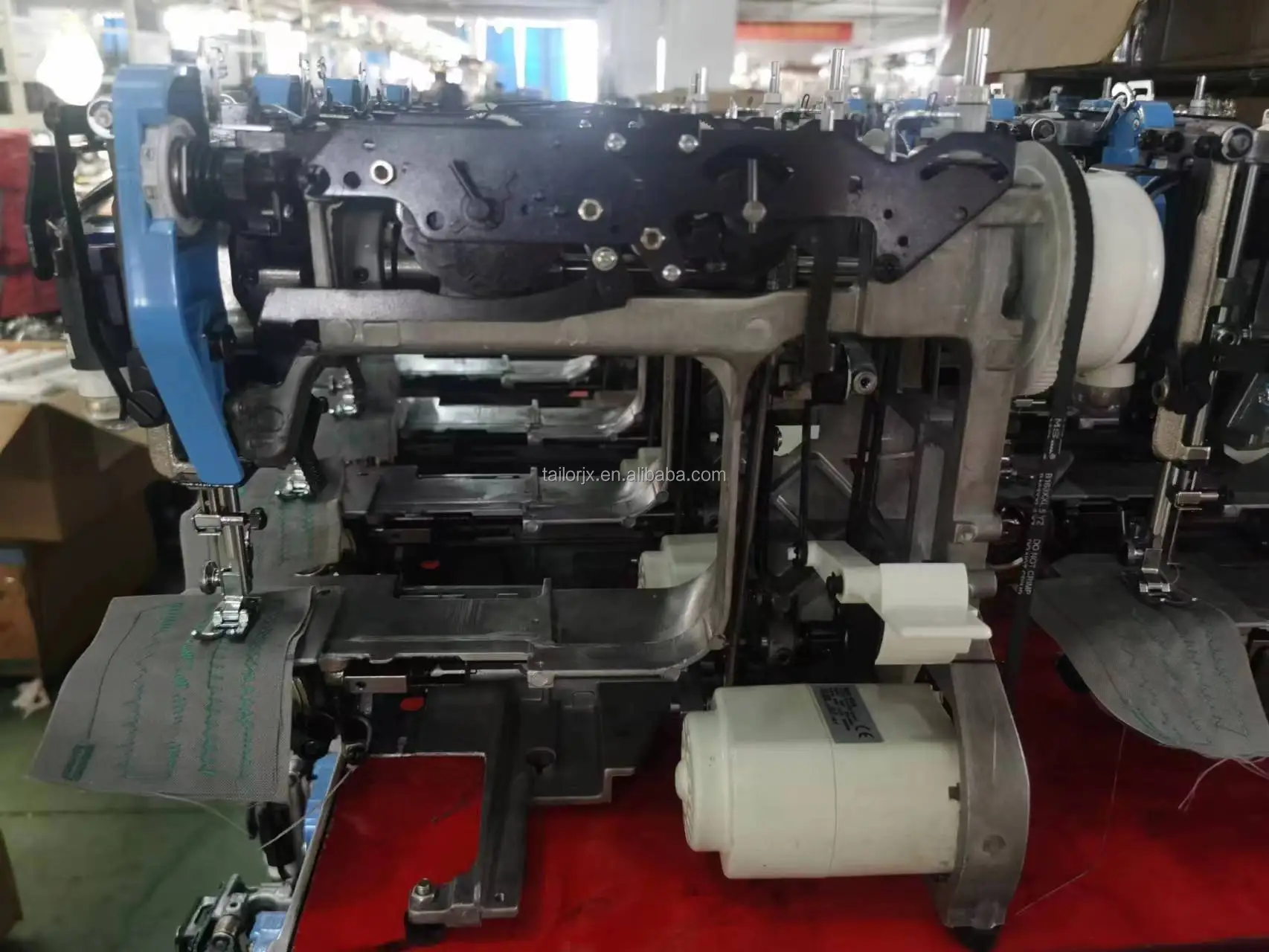 6224 Sewing Machine - Perfect for Beginners with 24 Stitches