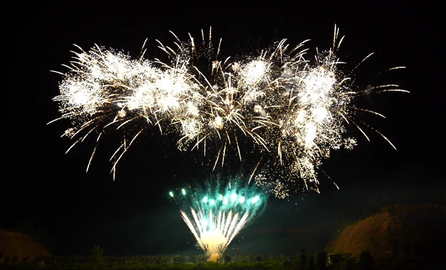 Cylinder Star Making Tool - Proximity Pyrotechnic Fireworks