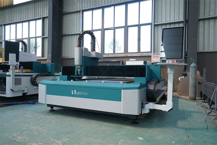 Gantry Type Fiber Laser Cutting Machine Cnc Laser Cutter Machine For ...