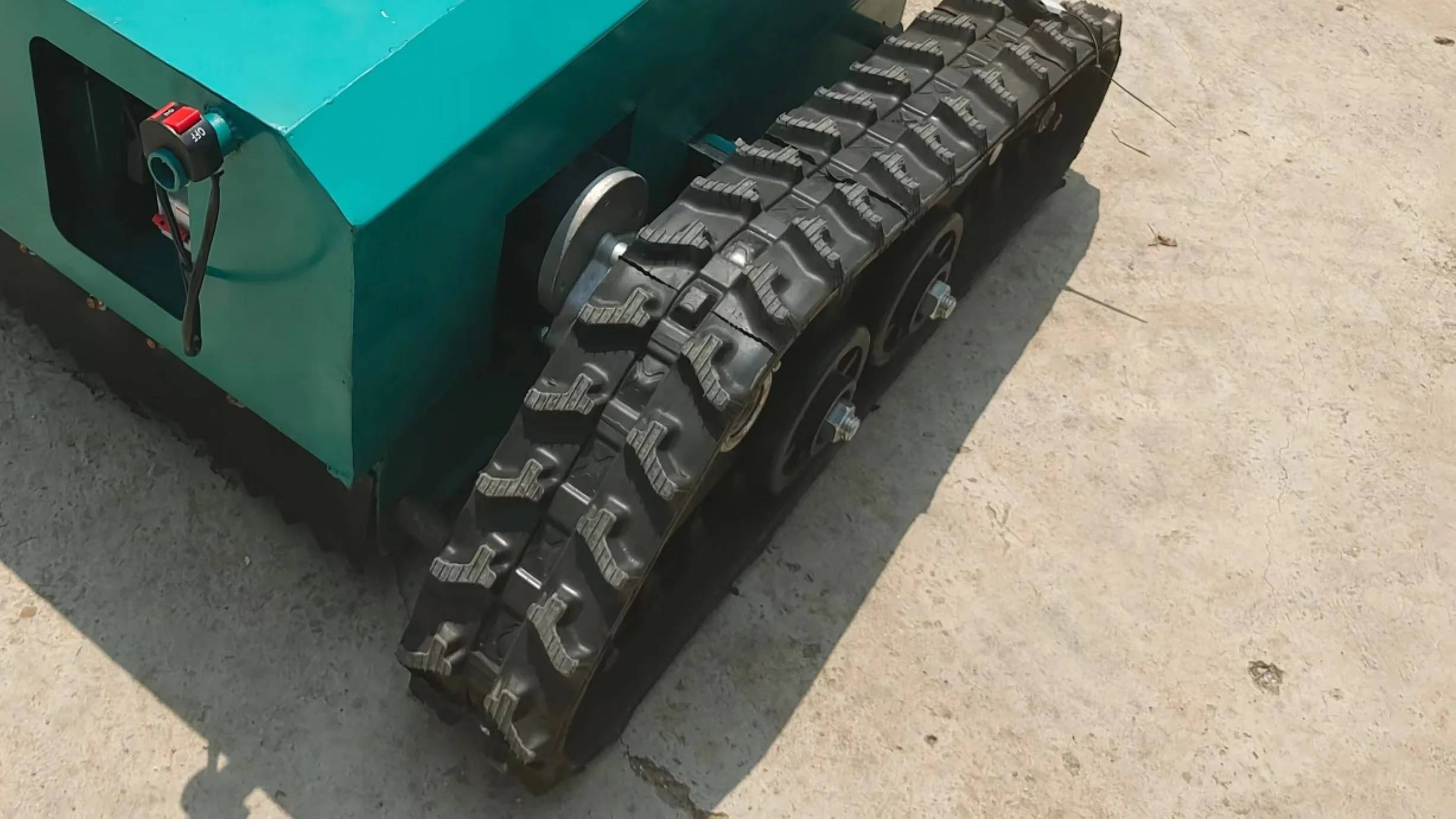 Alientabi Oem/odm Battery Robot Mowers Lawn Lance Customise Remote ...