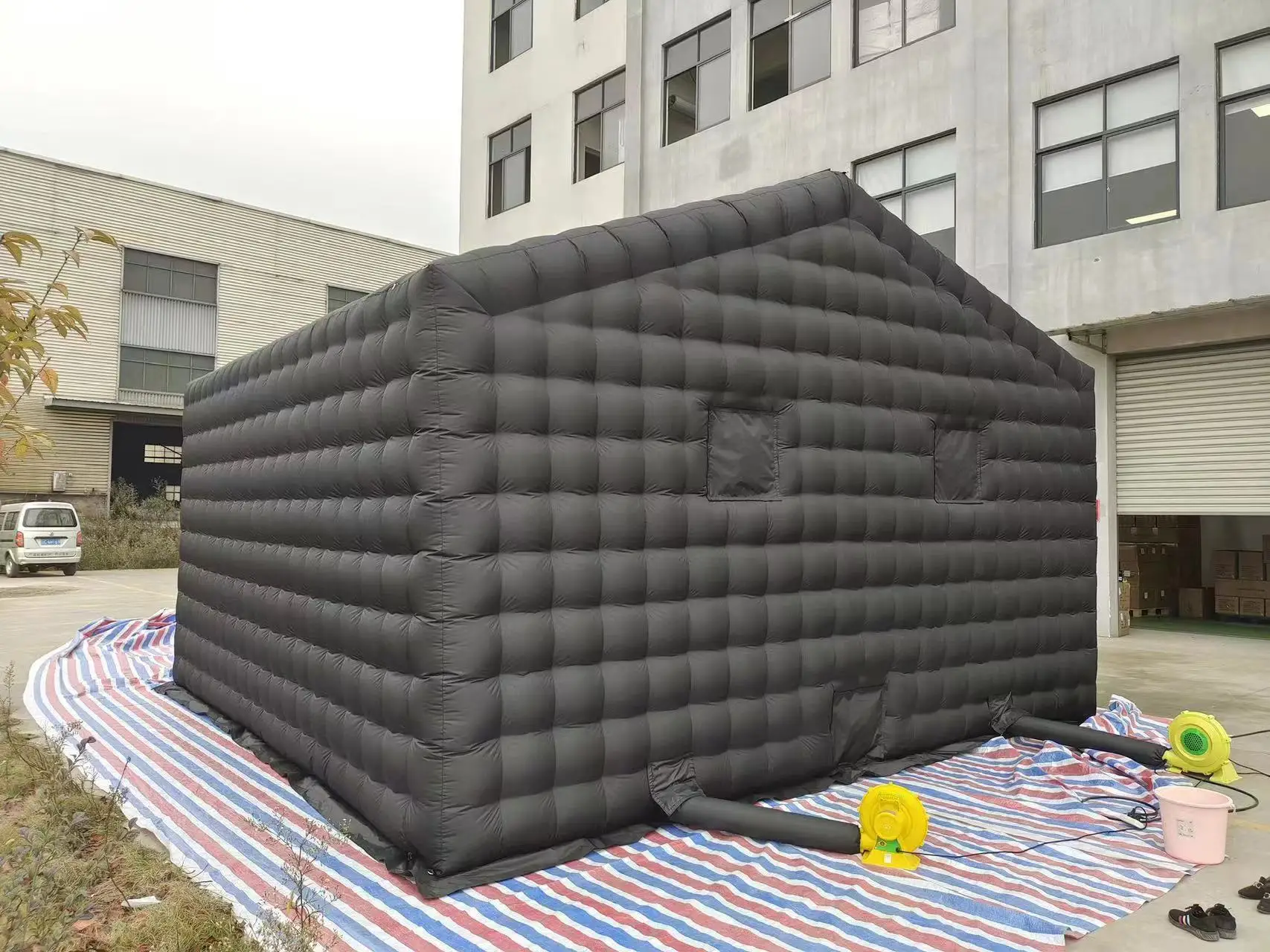 20ft Giant Custom Portable Black Inflatable Nightclub Cube