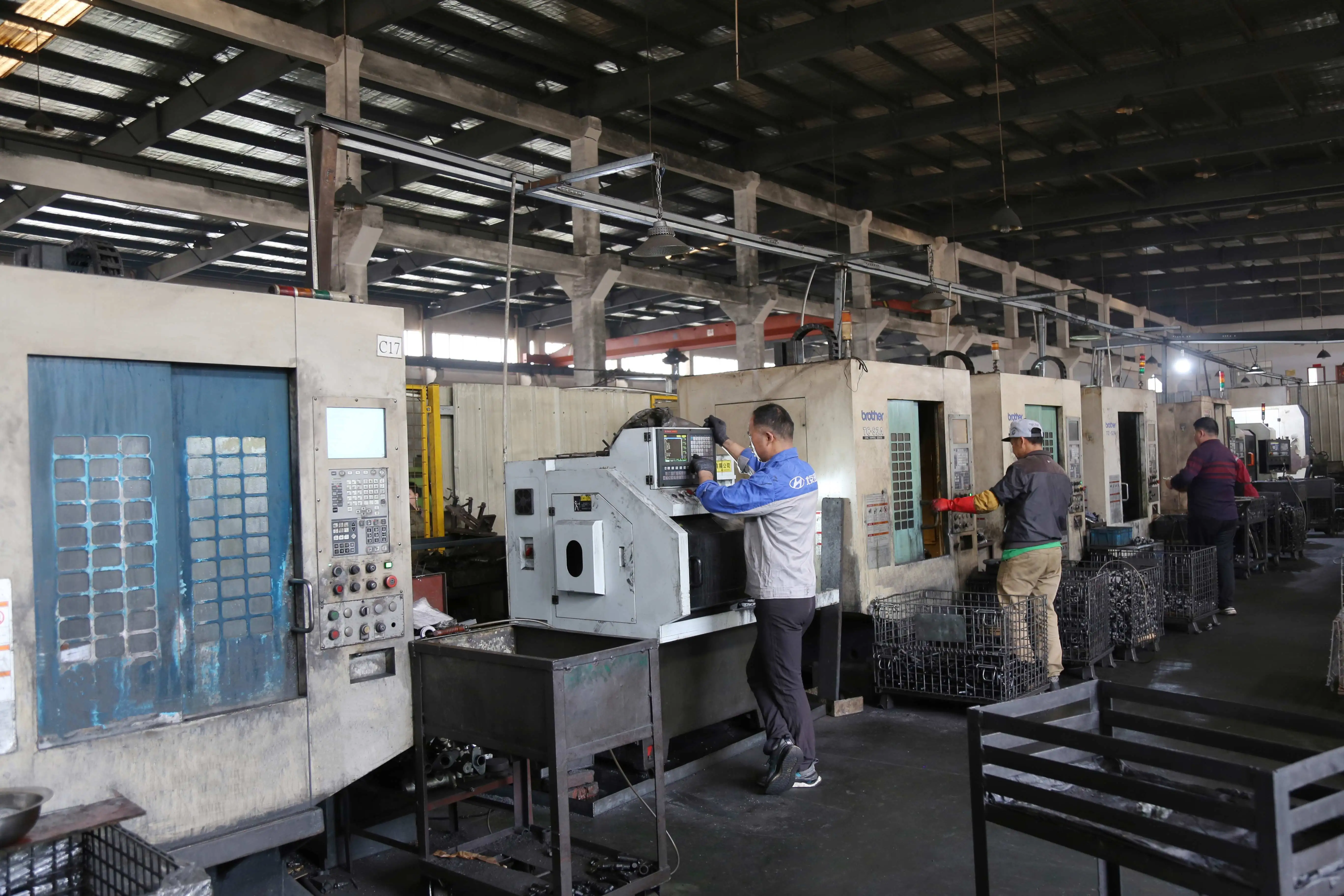 MITSUBISHI CANTER Brake Master Cylinder OE MK383389 MK429254 MK429255 ...