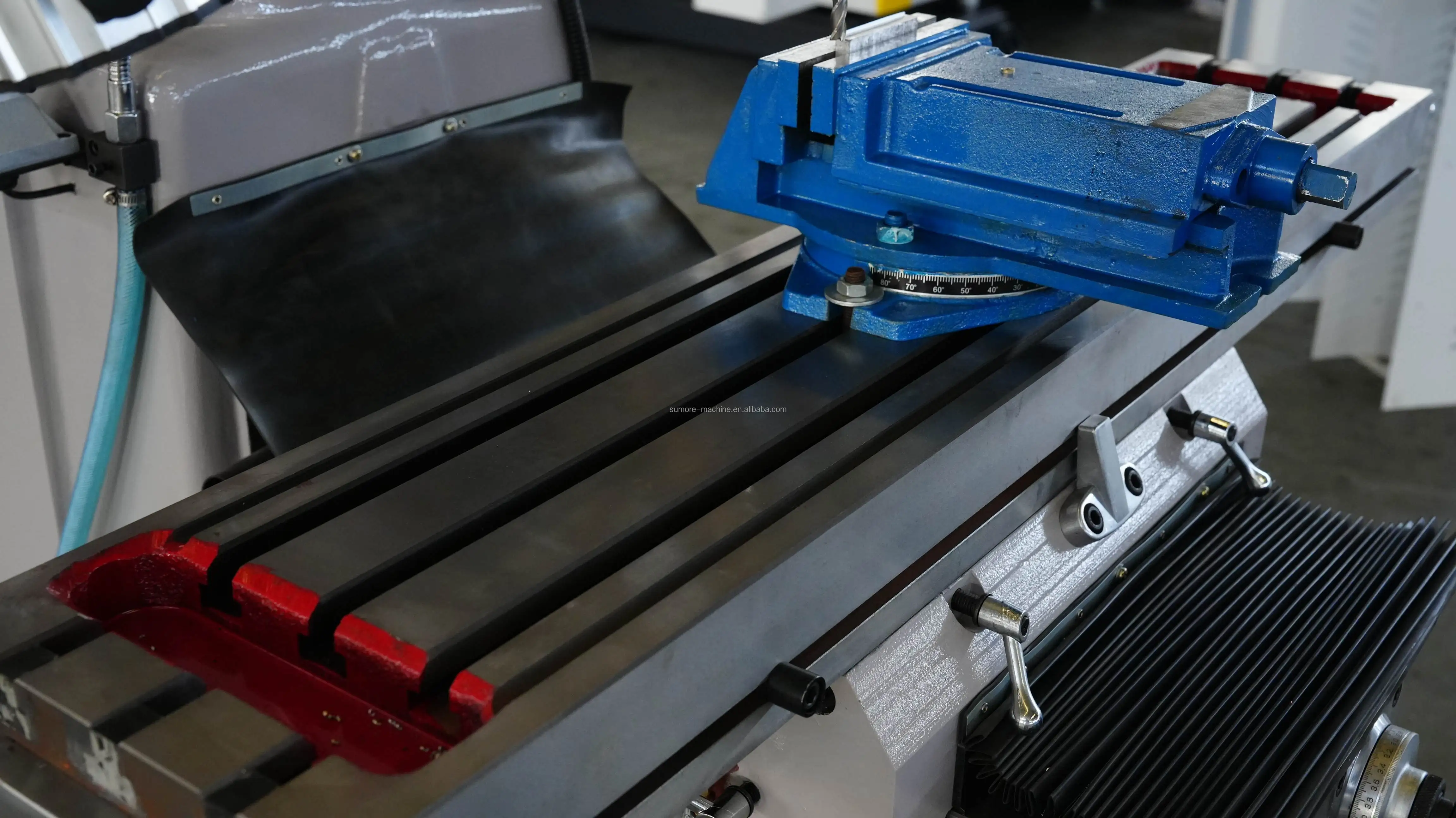 2024 Low Cost Universal Milling Machine For Metal Turret Milling ...