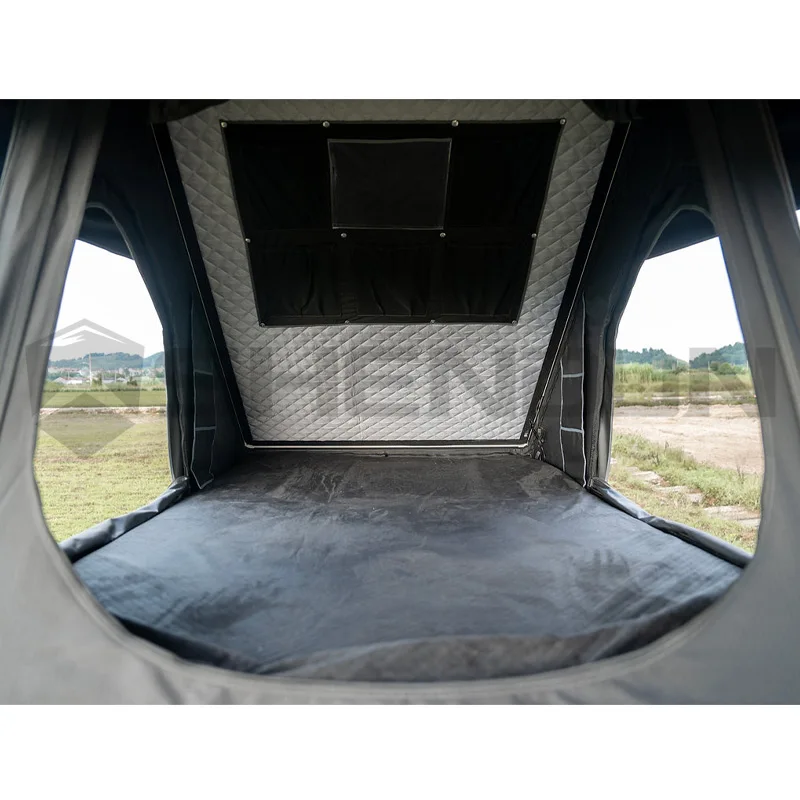 Aluminium Triangle Clam Shell RTT Camping SUV Car Rooftop Tent