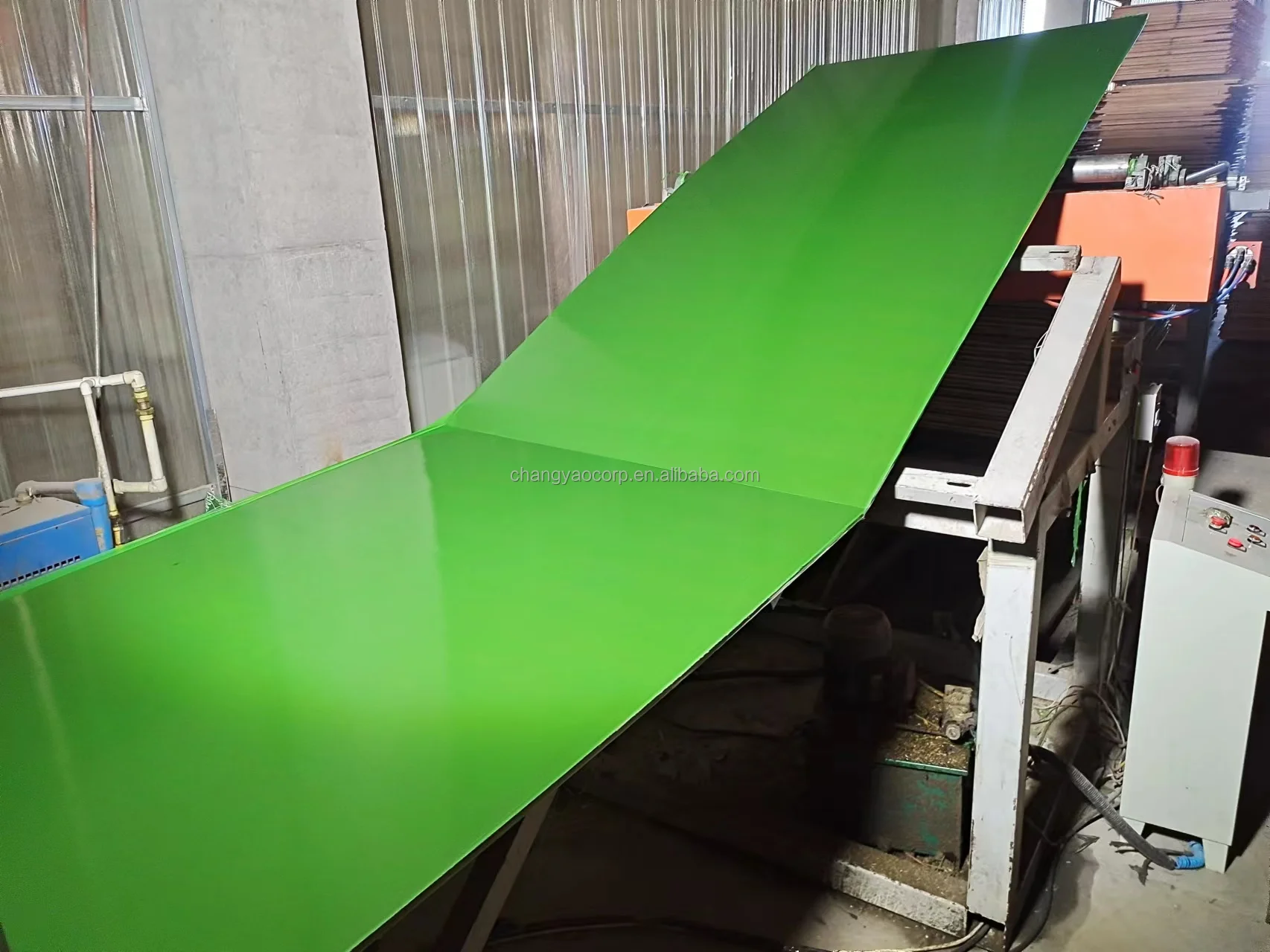 Marine Plywood Phenolic Board PVC Film Faced Plywood Green Color17MM ...