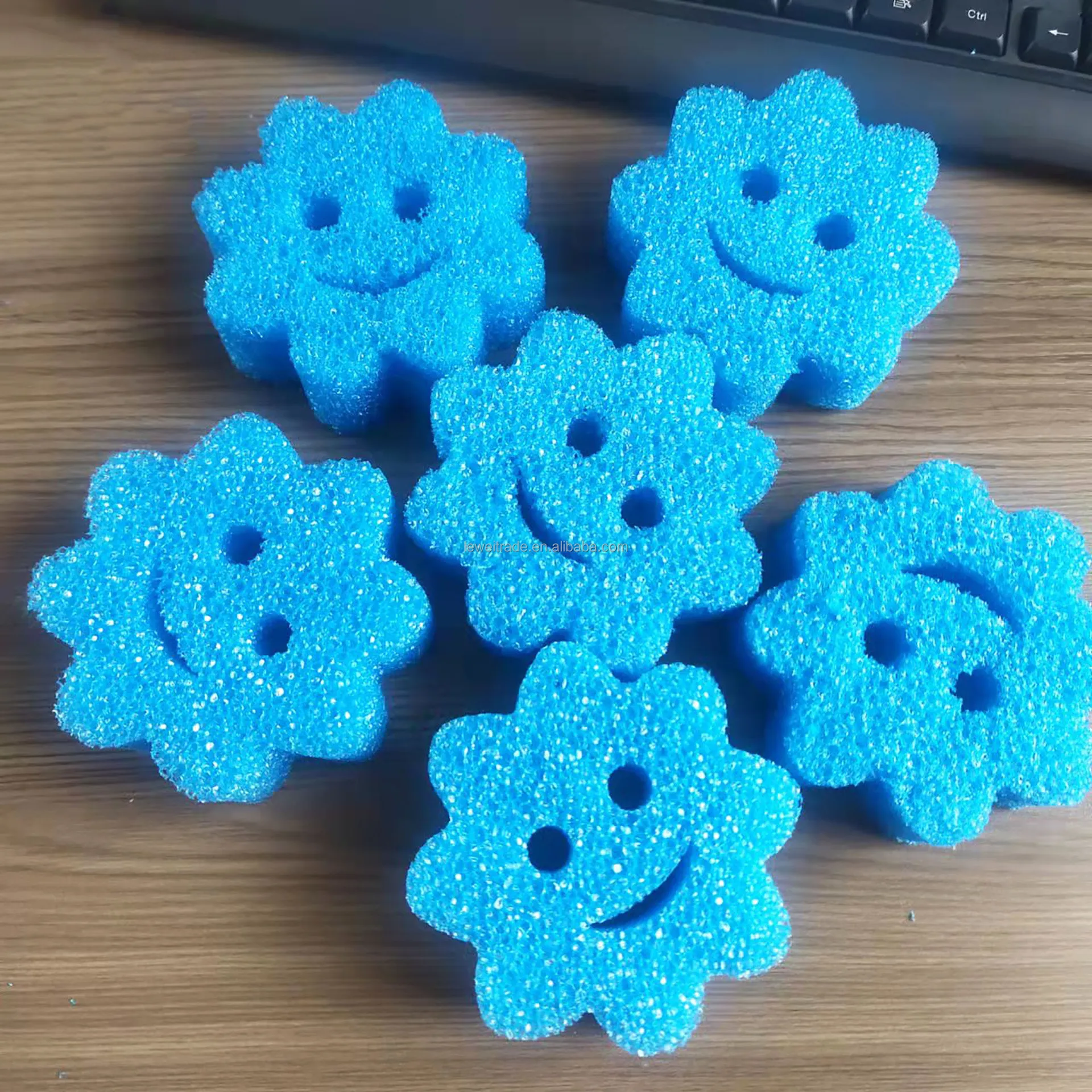 Smile Sponge - Happy Face Dish Scrub for Kitchen Cleaning