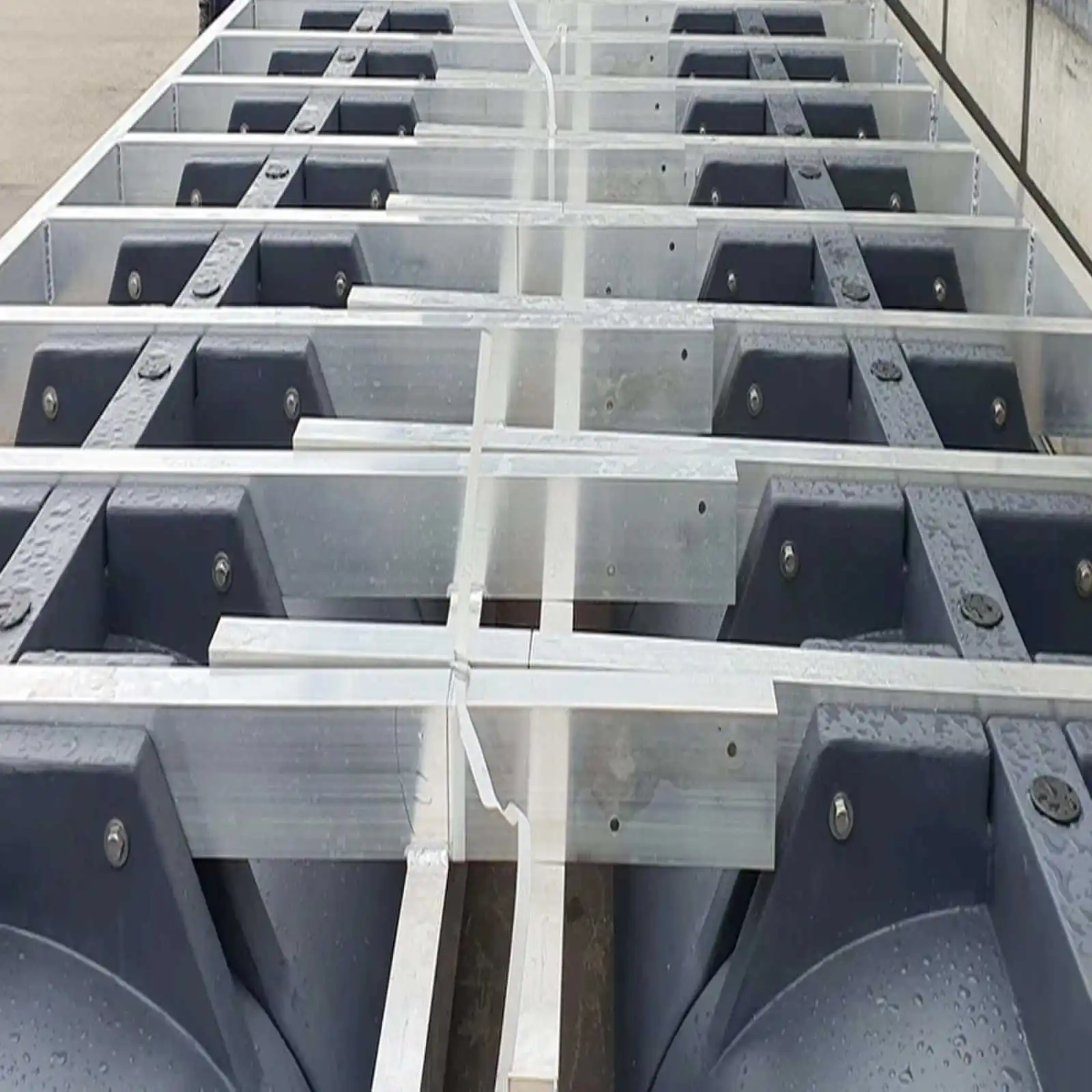 Big Houseboat Floating Pontoon Float Pontoon Dock Float - Buy Pontoon ...