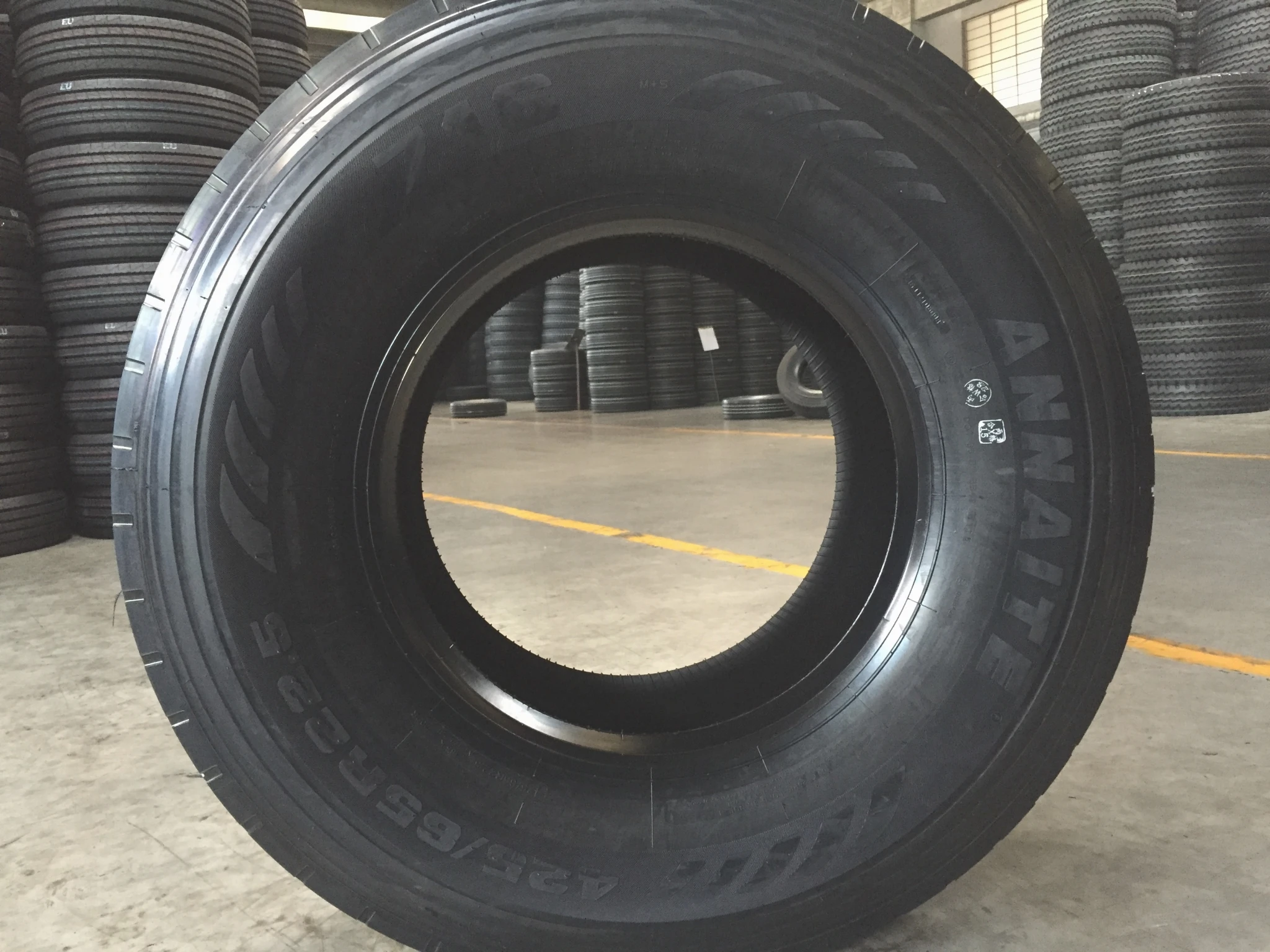 425/65r22.5 Annaite Radial Truck Tire Patroon 716 - Buy 425/65r22.5 ...