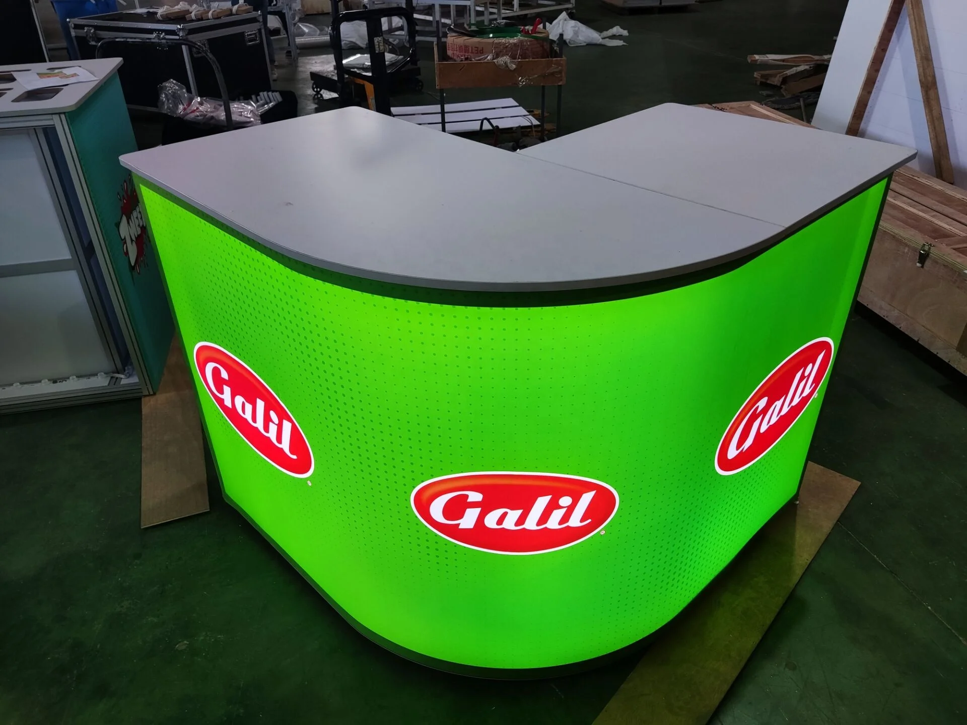 Innovative Exhibition Counter Design Ideas Combine With Modular ...