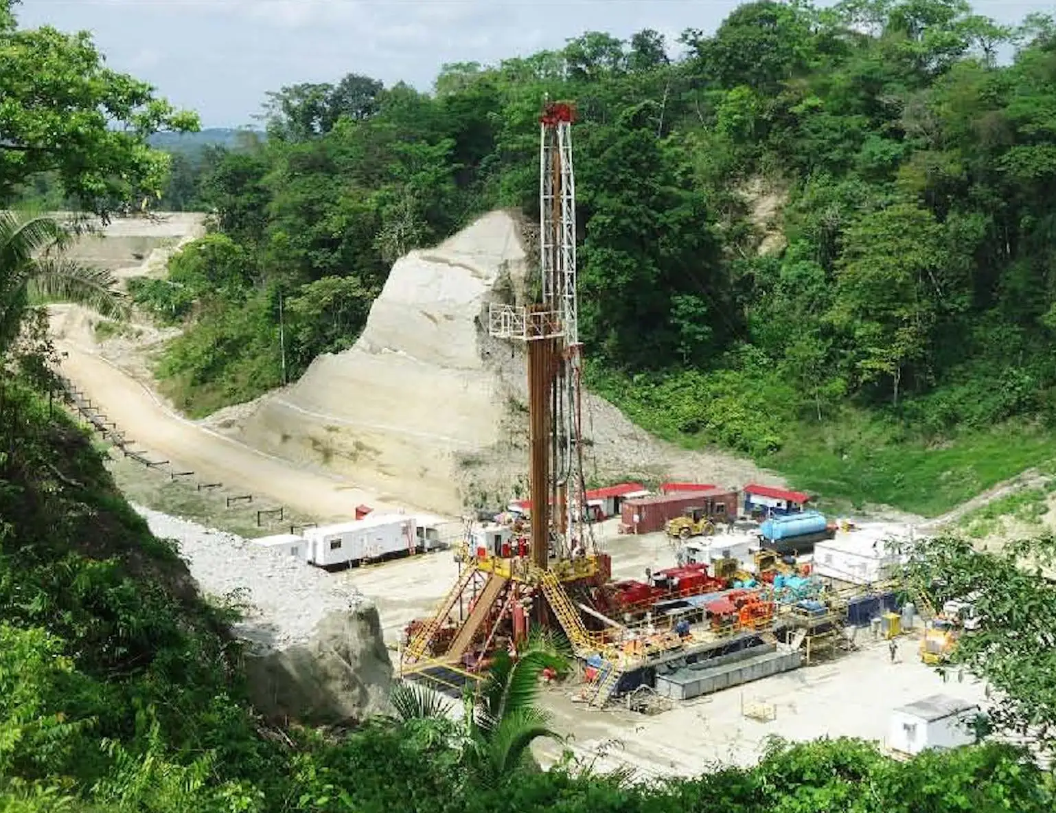 Oilfield Well Drilling Equipment Electric 550hp 350kn Api 4f Truck ...