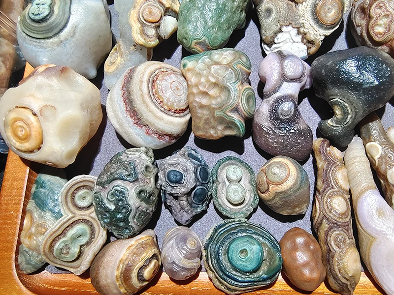 Wholesale Gobi Agate Eye Gemstones - Natural Healing Stones