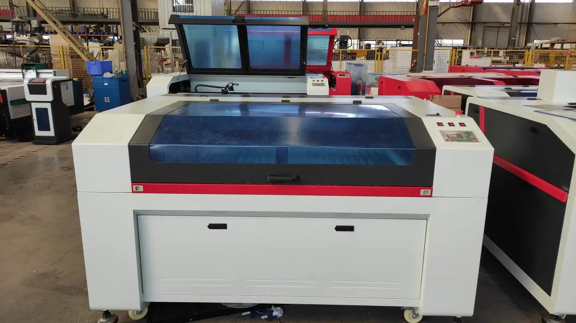 Aol Automatic Fabric Cutter Textile And Cloth Cutting Machine - Buy ...