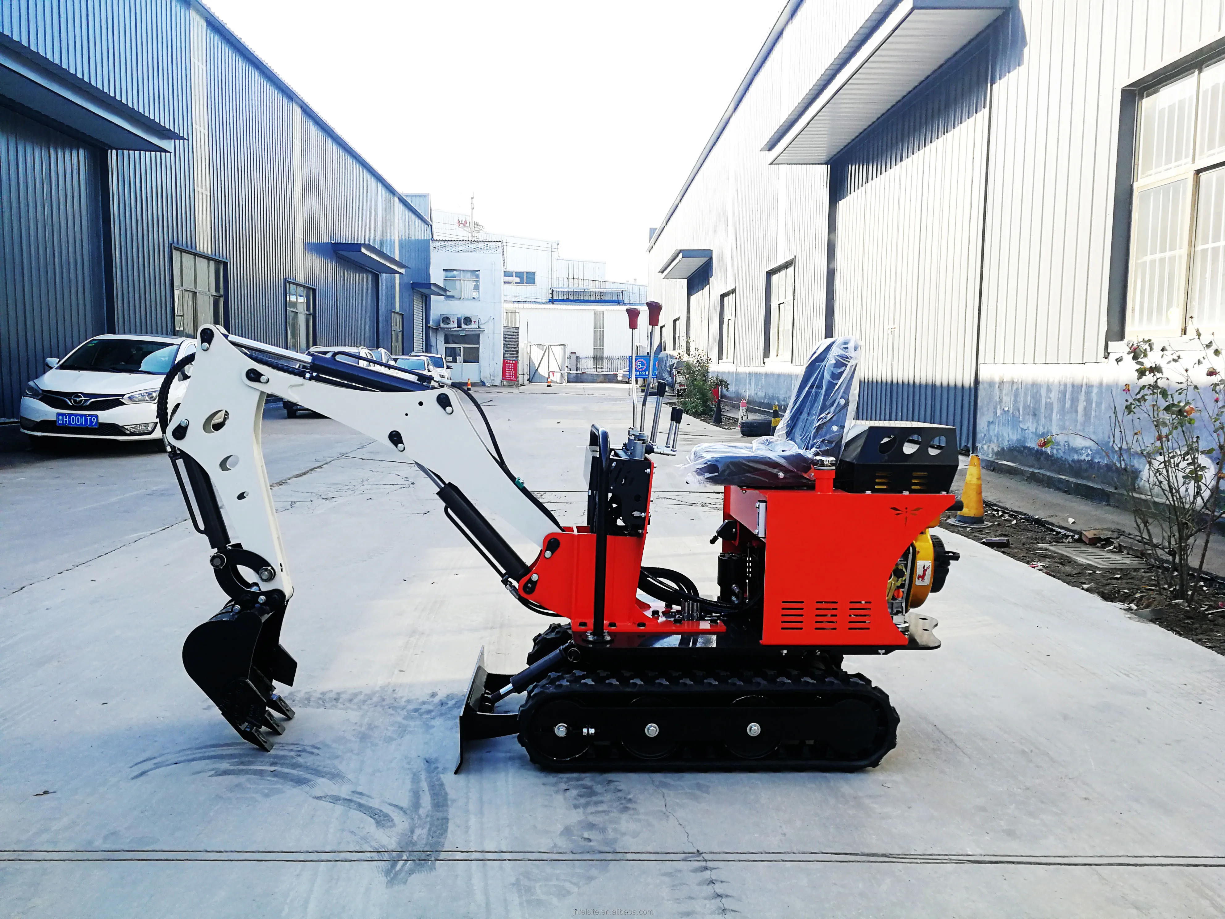 Trench Digger Machine Walk Behind Mini Excavator Small Tree Digging ...