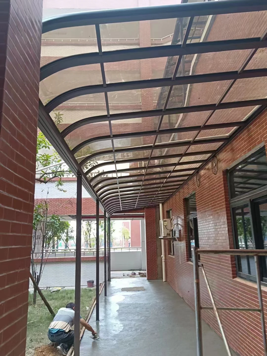 Aluminum Framed Terrace with Polycarbonate Roof - Durable & Stylish
