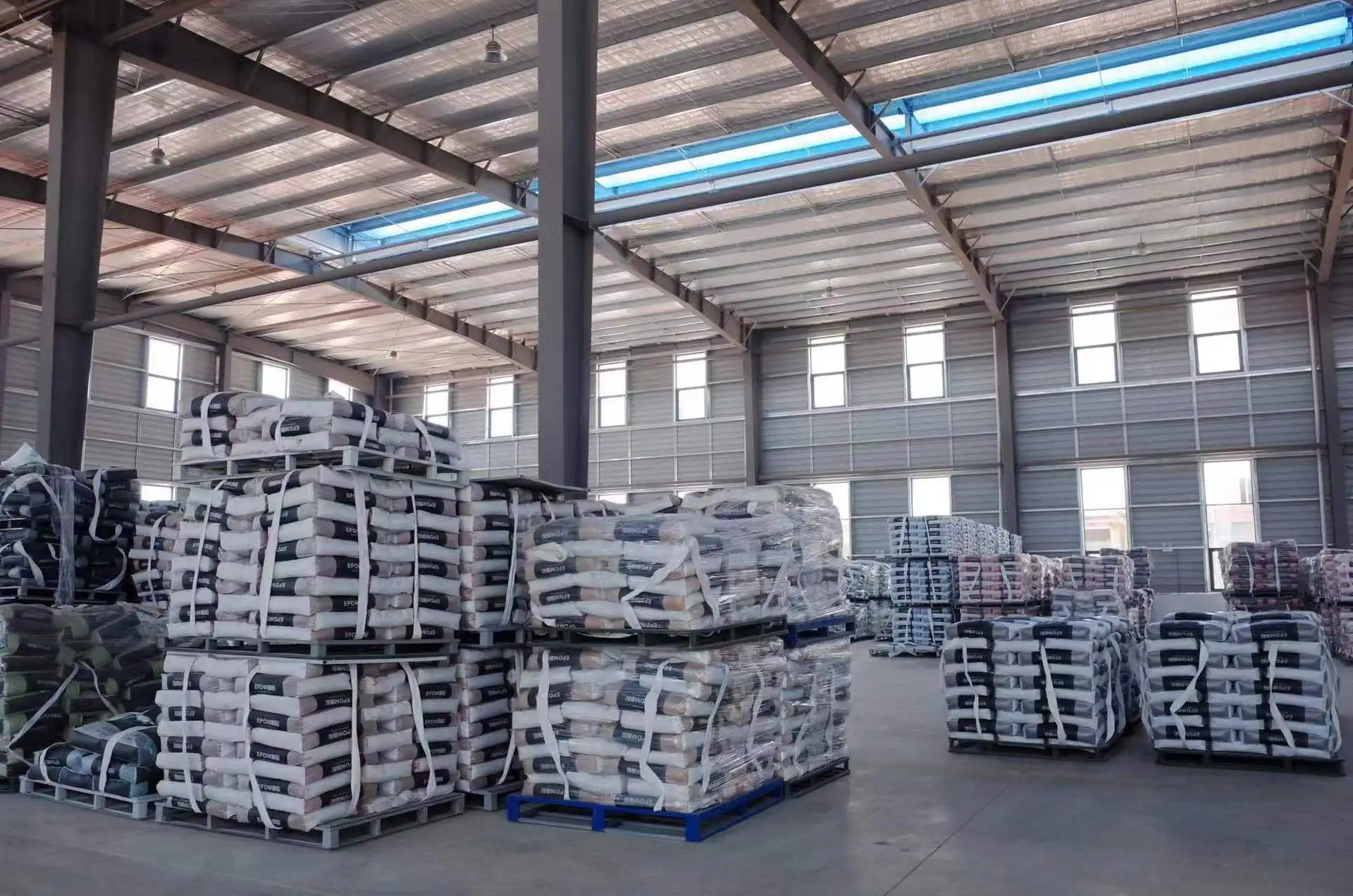 Epdm Rubber Mulch Colorful Granules For Children Outdoor Flooring ...