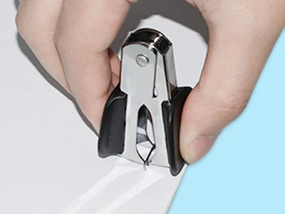 Foska Stapler Pin Puller - Efficient Staple Removal Tool