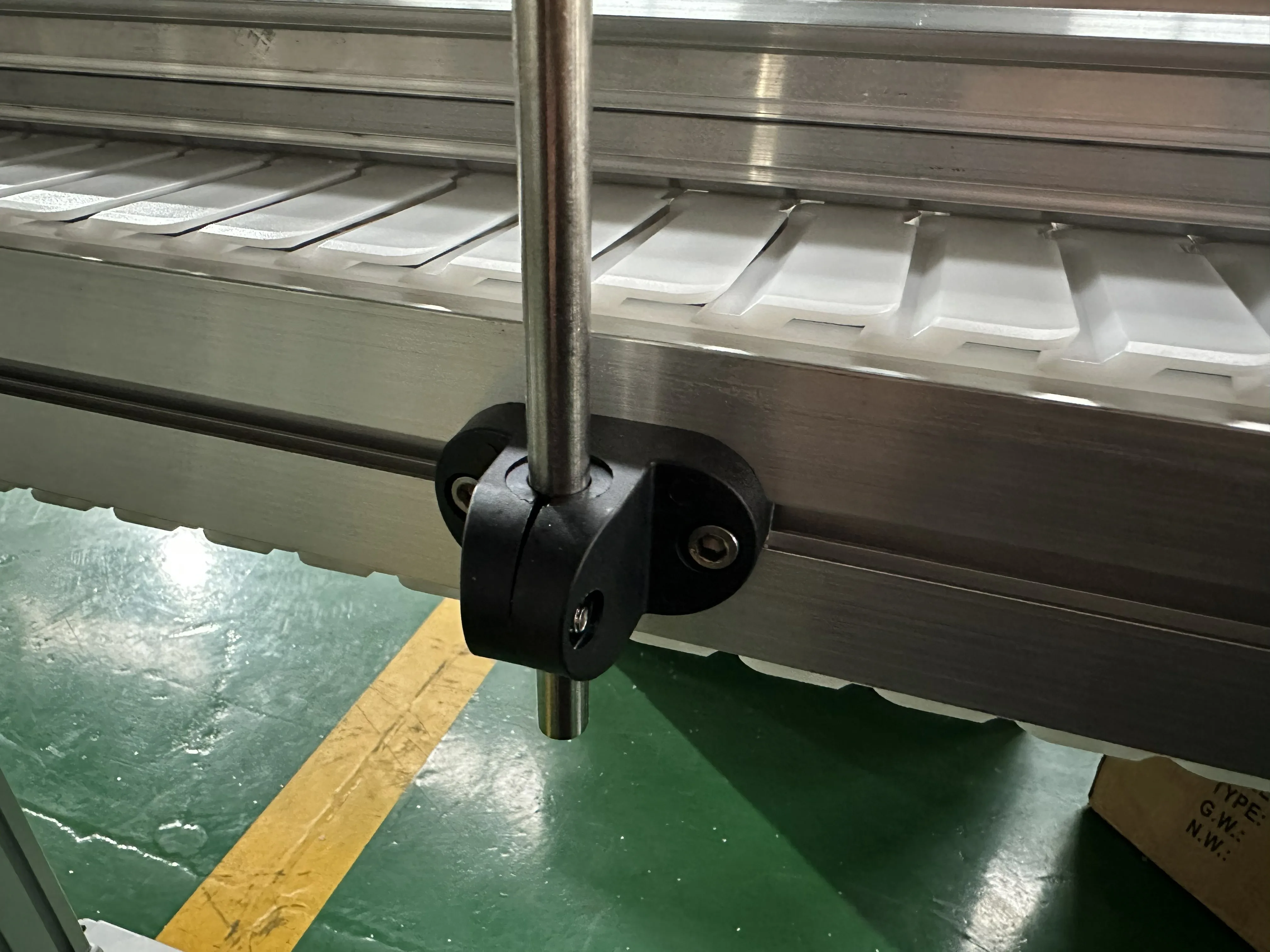 High Quality Plastic T Type Clamps for Conveyor Accessories