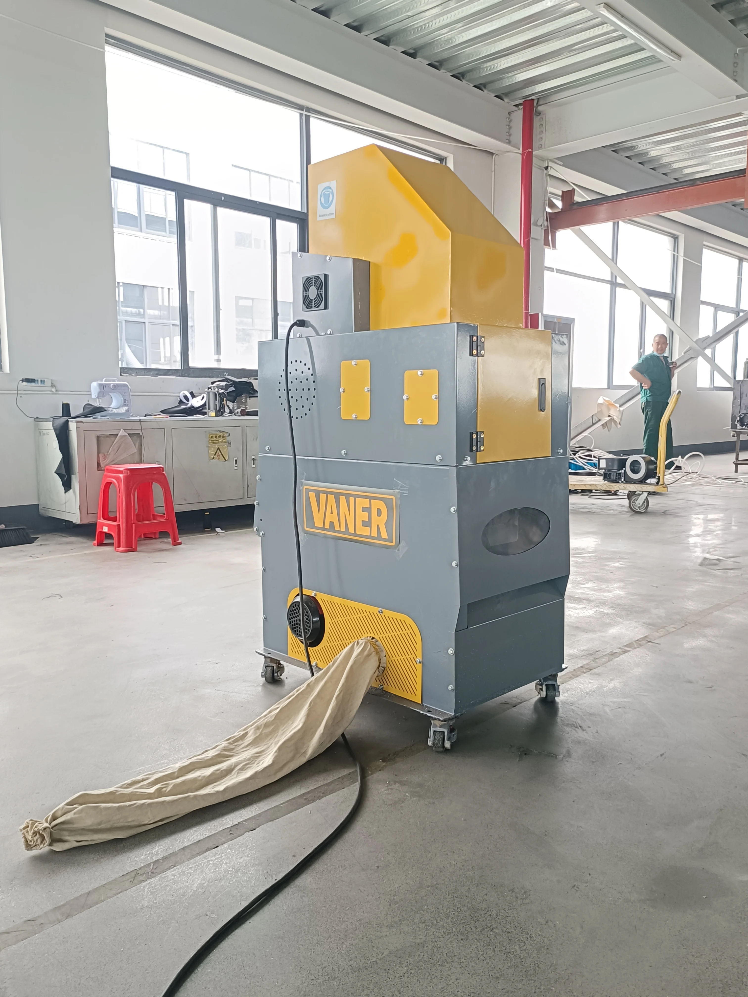 Vaner New Model V-c01 20-30kg/h Vaner High Quality Automatic Waste ...