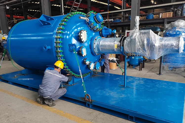 Industrial Stirred Tank Reactor 5000L - Durable & Efficient