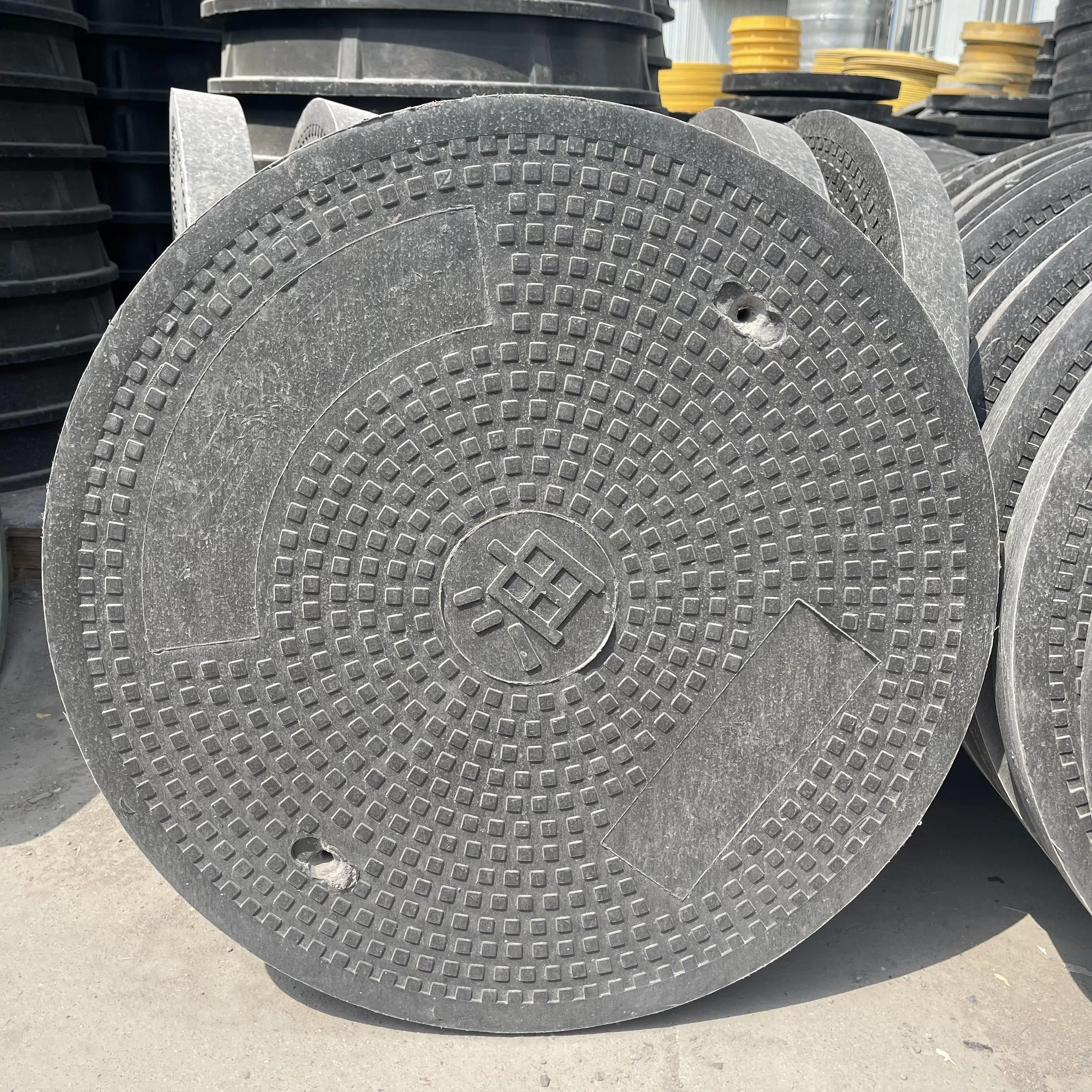 Factory Sewer Drain Gulley Frp Smc Round Concrete Fiberglass Composite ...