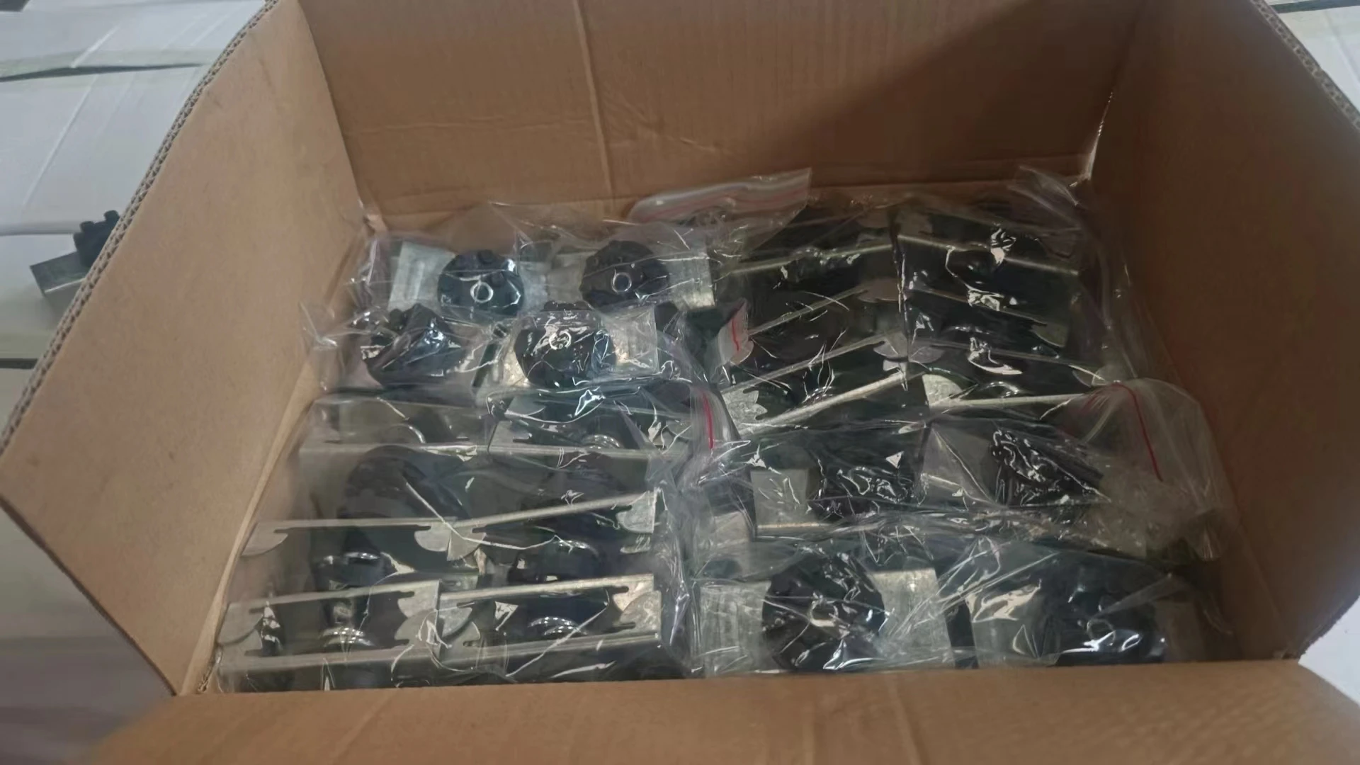 Suspended Ceiling Sound Isolation Clips Resilient Galvanized Steel ...