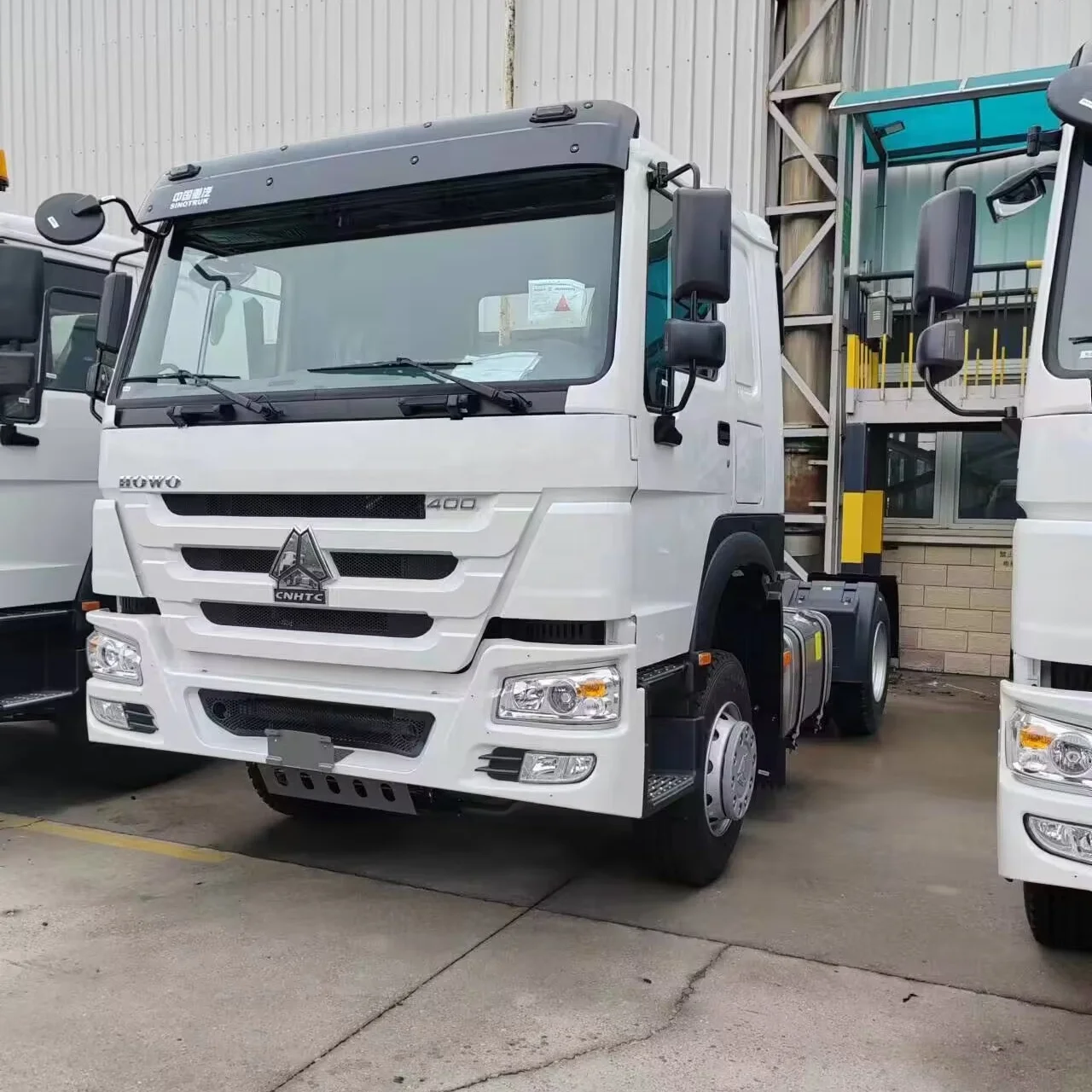 Howo 25 Cubic Truck Sinotruk 8x4 400hp Tipper Howo Dump Truck - Buy ...