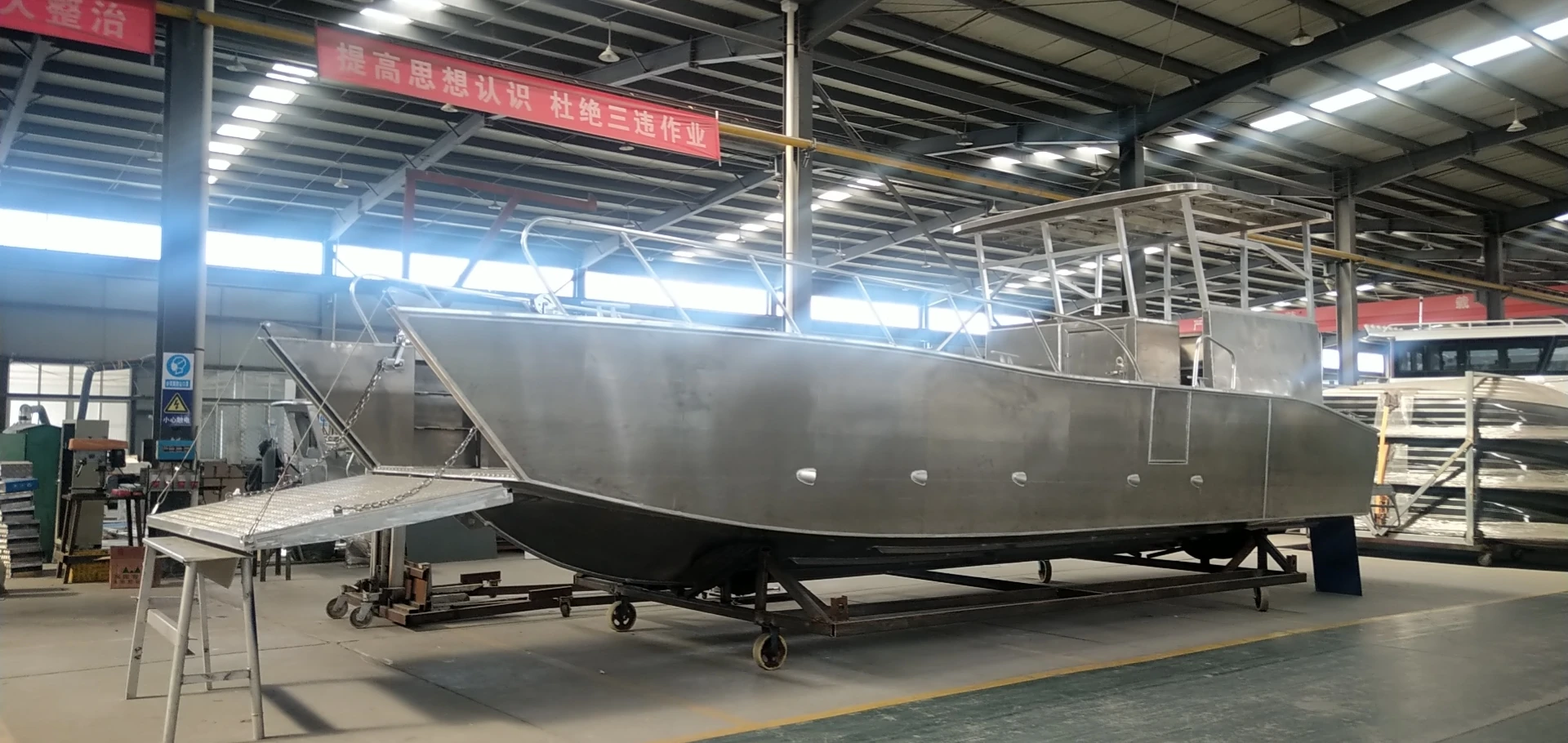 2022 New Design Aluminum Landing Craft Barge 9mx2.5m - Buy 30ft ...