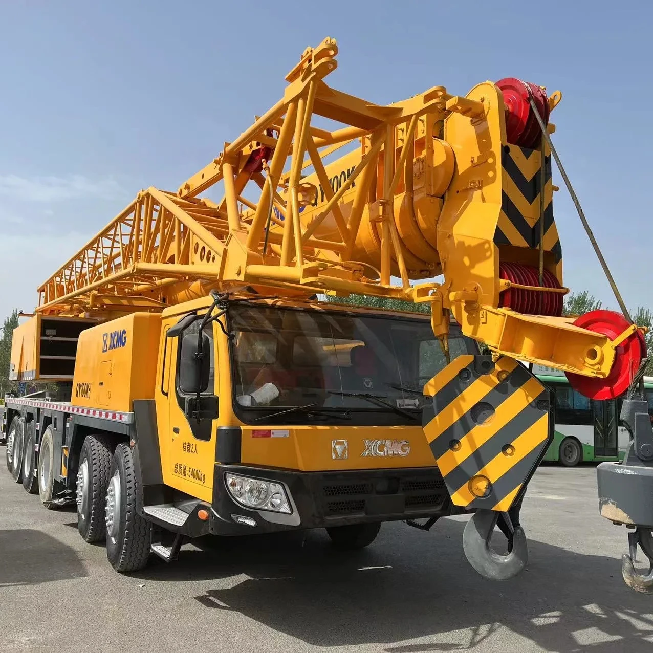Xuzhou made 100 ton truck mobile crane XCT100 for sale| Alibaba.com