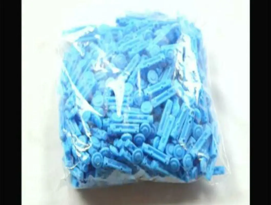 Lancet Manufacturing Machine Automatic Vertical Injection Molding ...