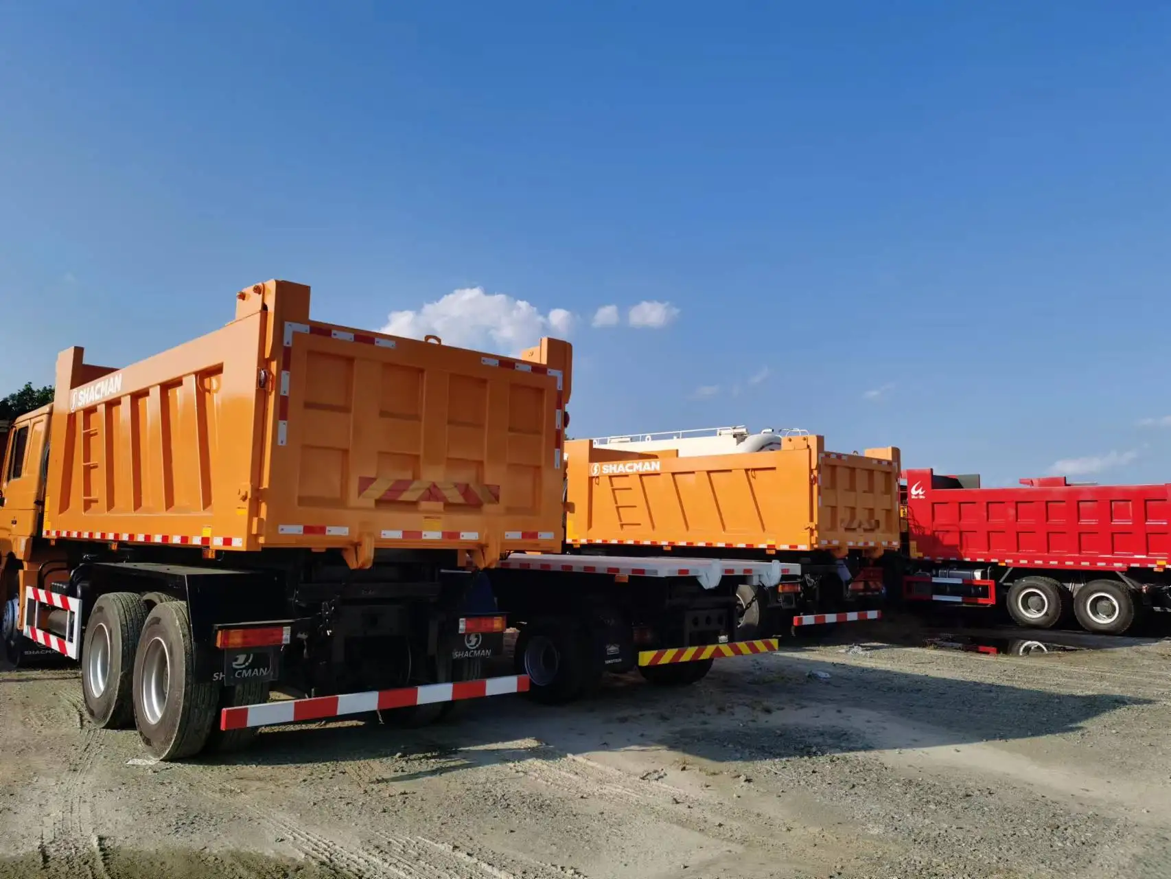 2024 New F2000 6x4 Dump Truck Ship To Algeria Djendjen By Lc - Buy Dump ...