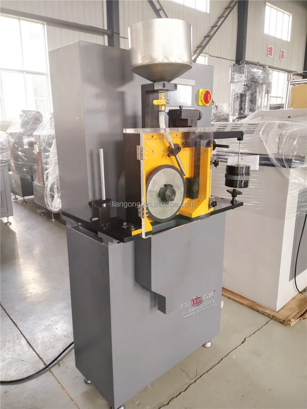 Astm G65 Dry Sand Rubber Wheel Abrasion Tester/ Steel Wheel Abrasion ...