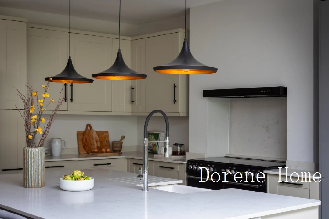 Dorene Classic Shaker Creamy White Lacquer Hdf Black Handles Led Strip Light Kitchen Cabinets ...