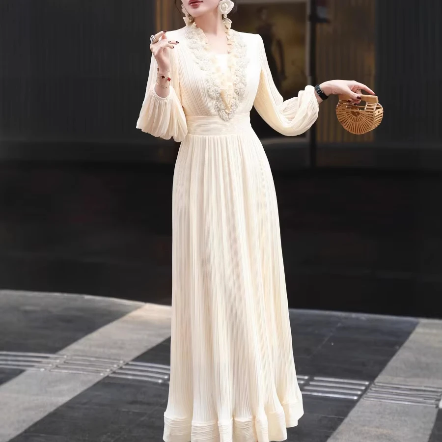 2025 New Vintage Style Fairy Fluttering Dress With Beaded Flower Empire ...